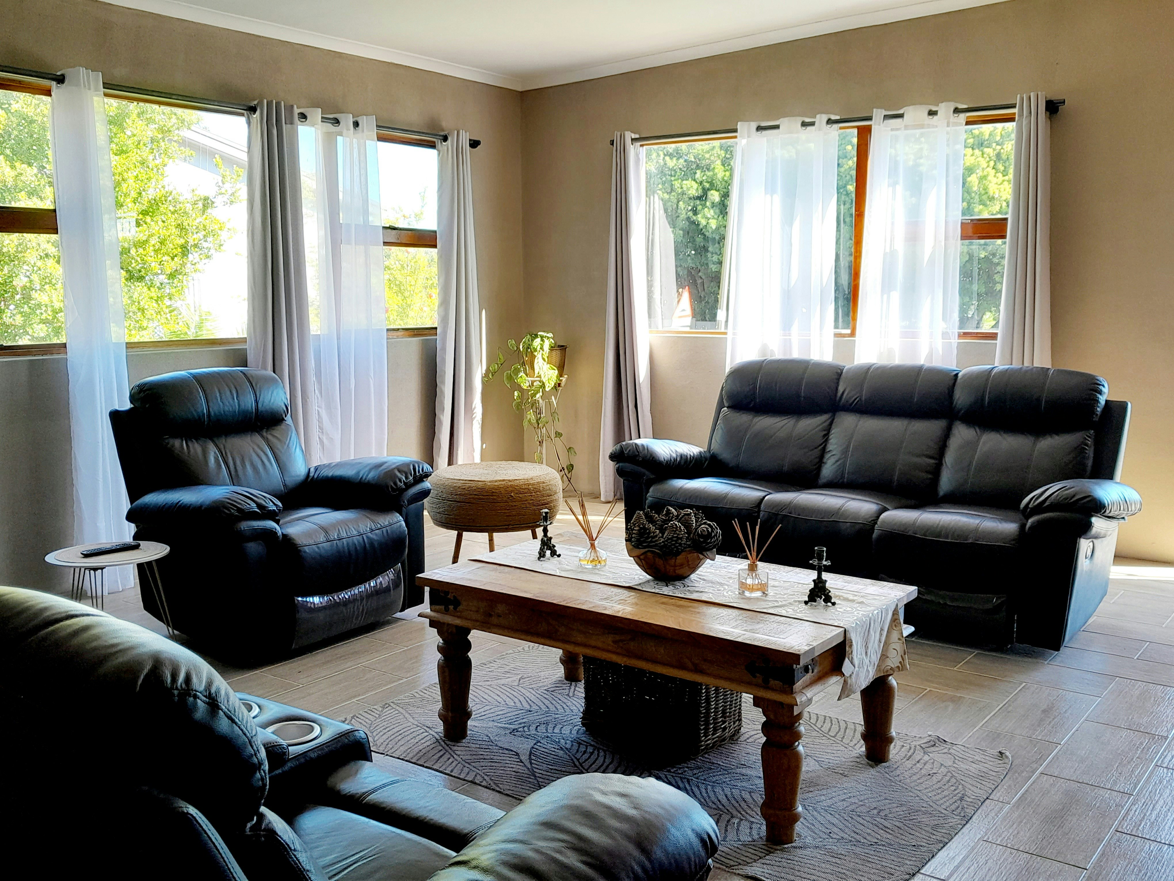 The Rustic Oak Guest House | Rooms