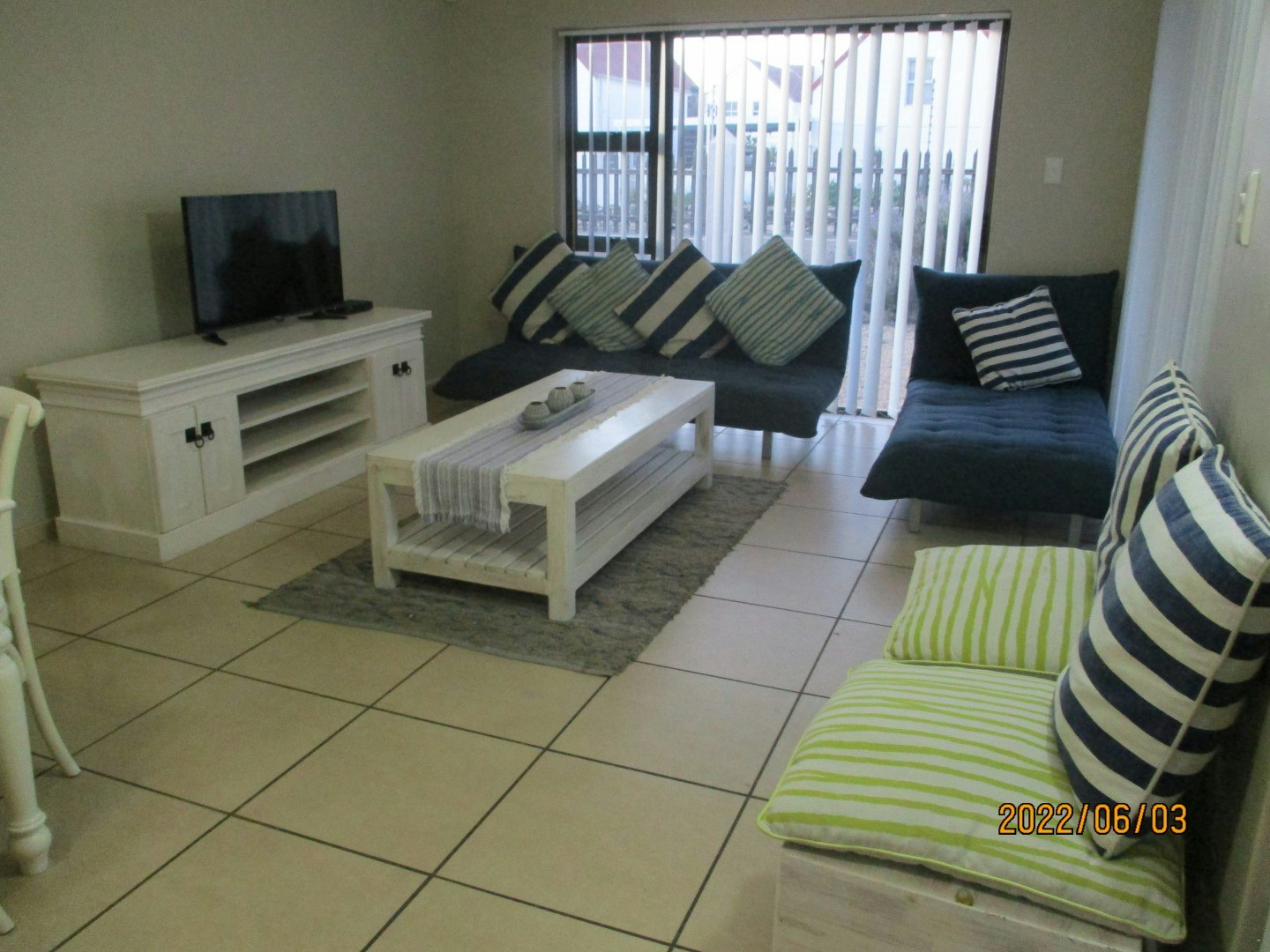 Helios Place Holiday Accommodation | LekkeSlaap