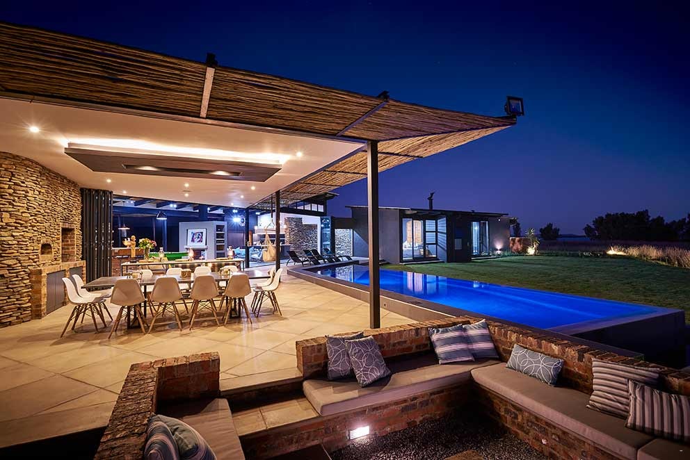 Letlapa Metsi Lodge | LekkeSlaap