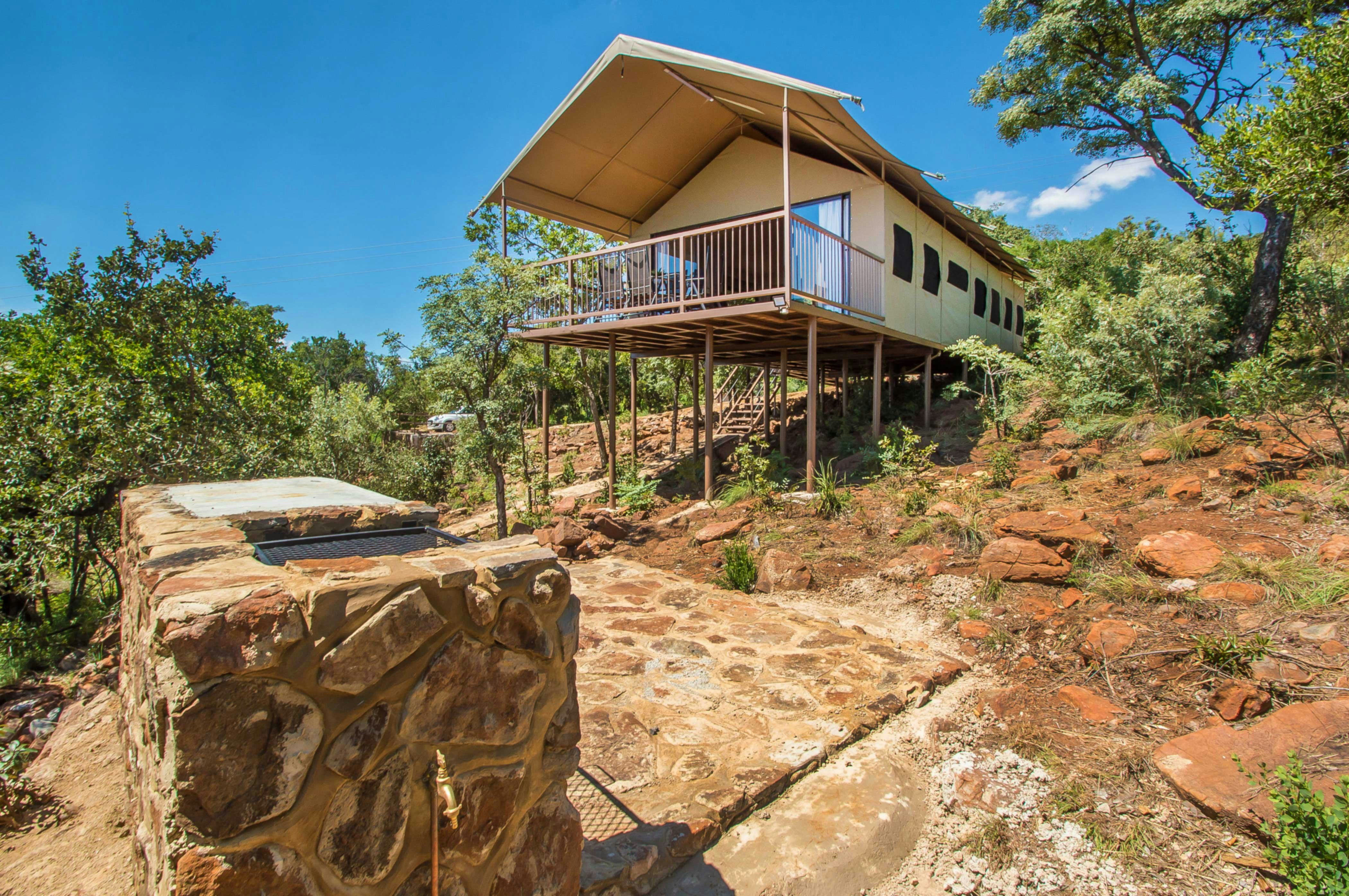 Idwala Le Ingwe Lodge | LekkeSlaap