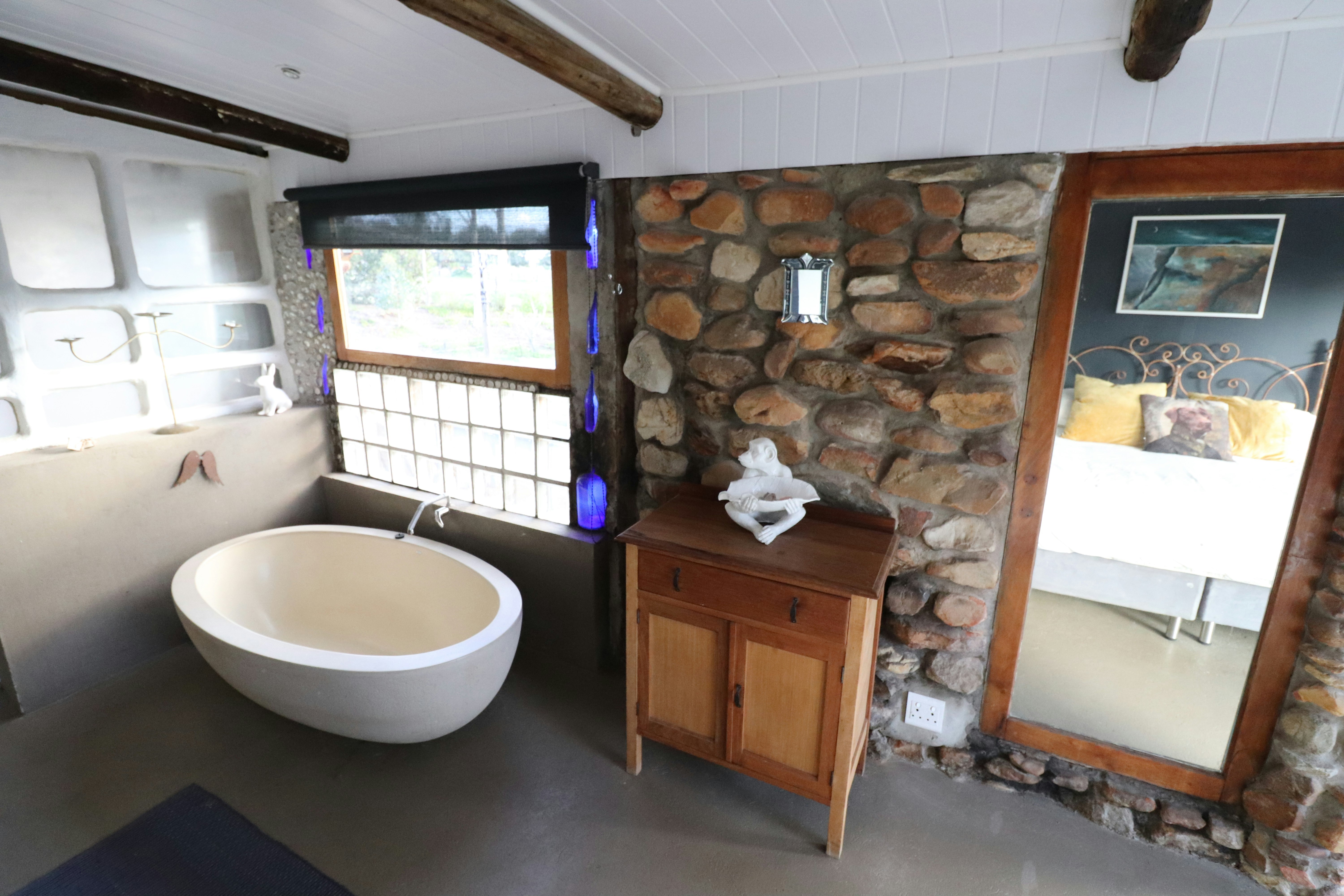 The Riverstone - Romantic Hideaway by the River | LekkeSlaap