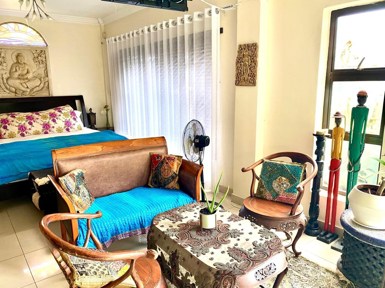 The Royal Quarter Top Floor Ballito | LekkeSlaap