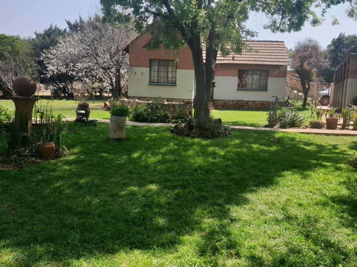 CradleLicious Farm Mpshe Cottage | LekkeSlaap