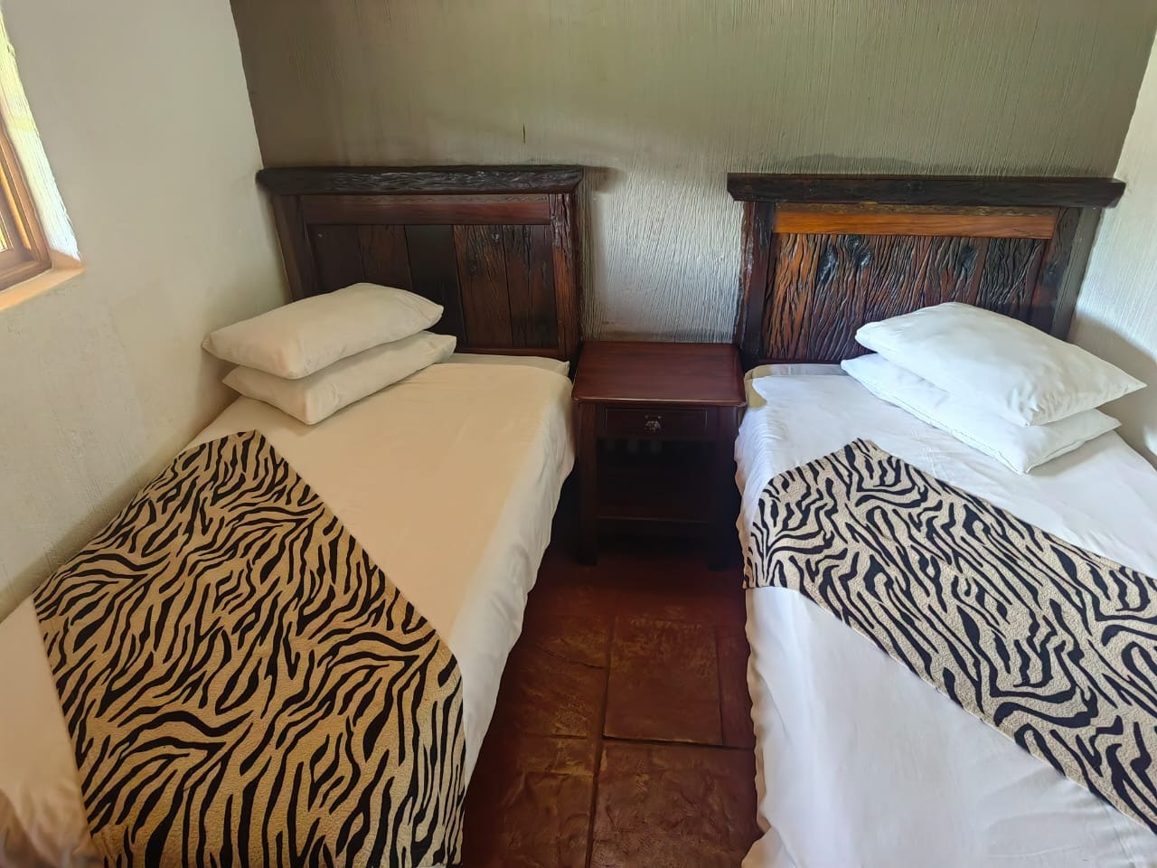 Kandirri Game Lodge | LekkeSlaap