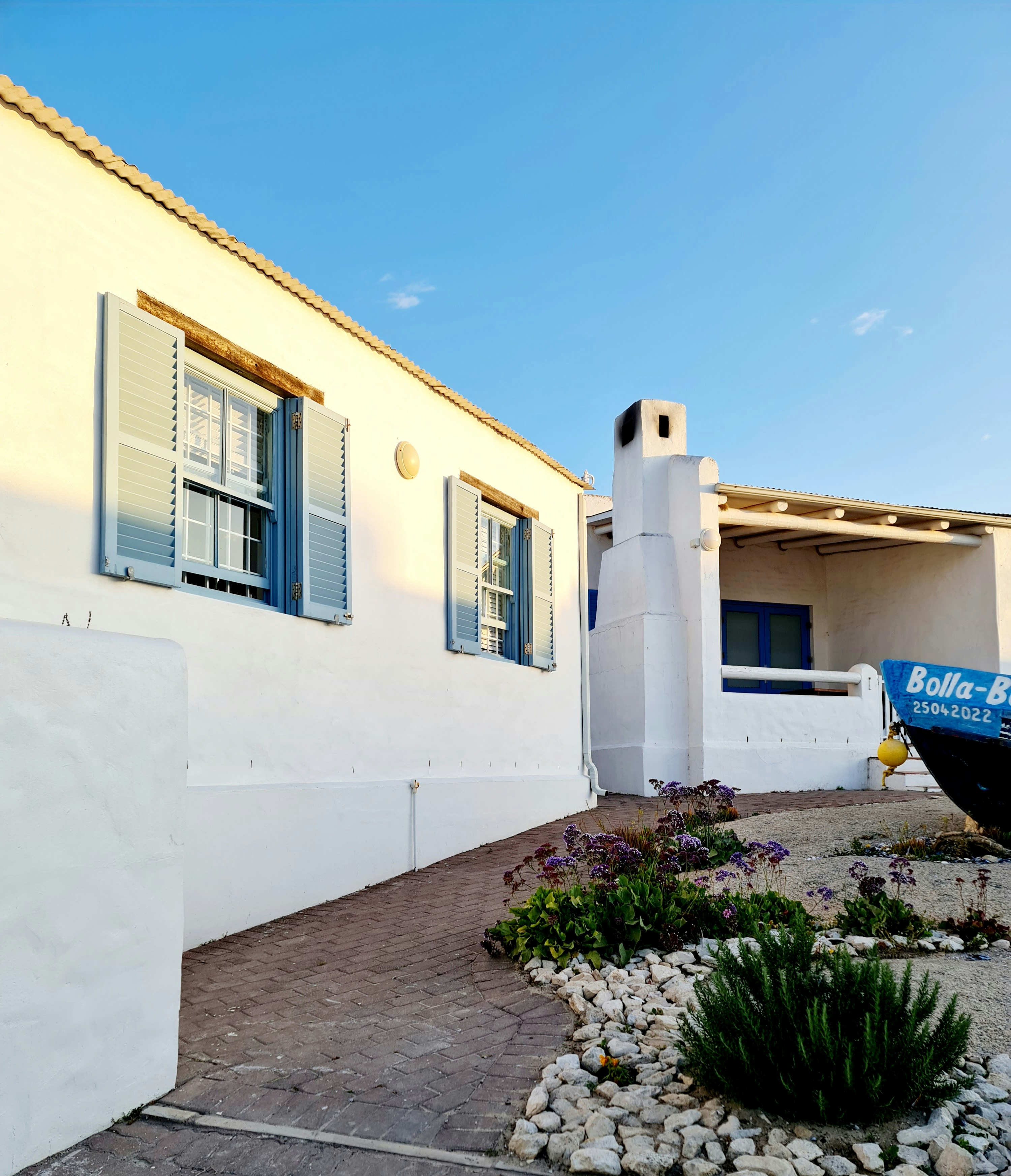 Flamink Beach View Cottage | LekkeSlaap