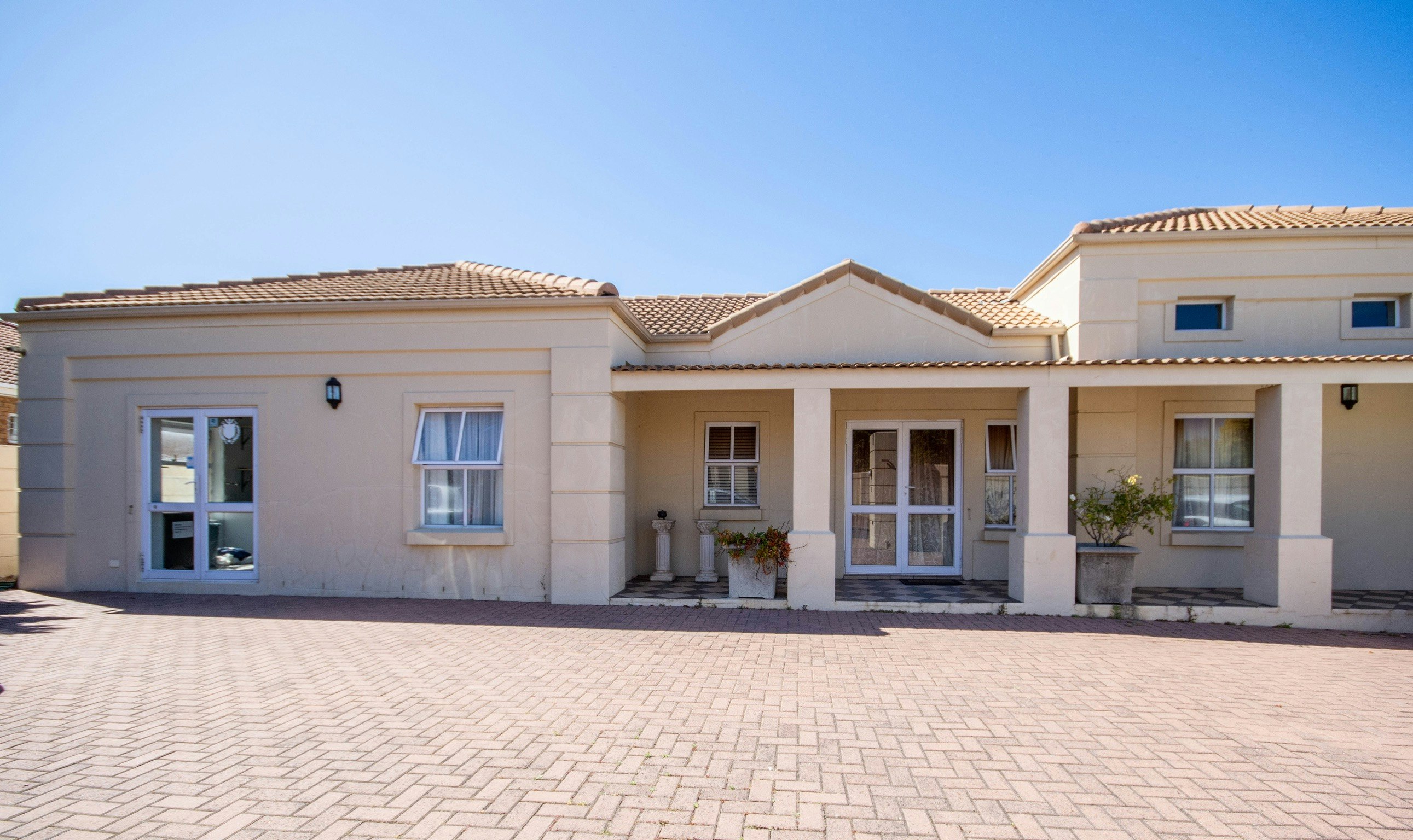 Somerset Wineland Apartments and Wellness | LekkeSlaap