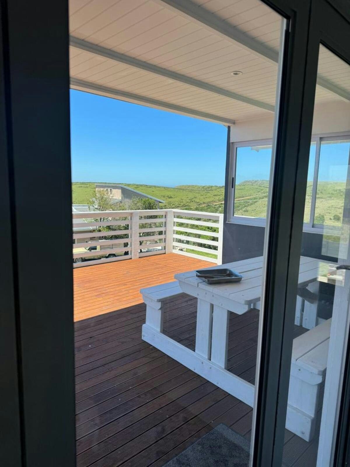 Big Blue House | LekkeSlaap