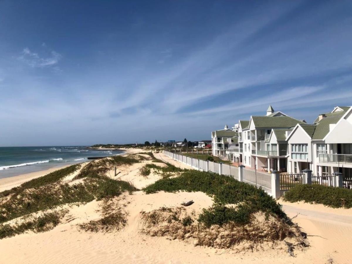 A Beach Apartment in Africa | LekkeSlaap