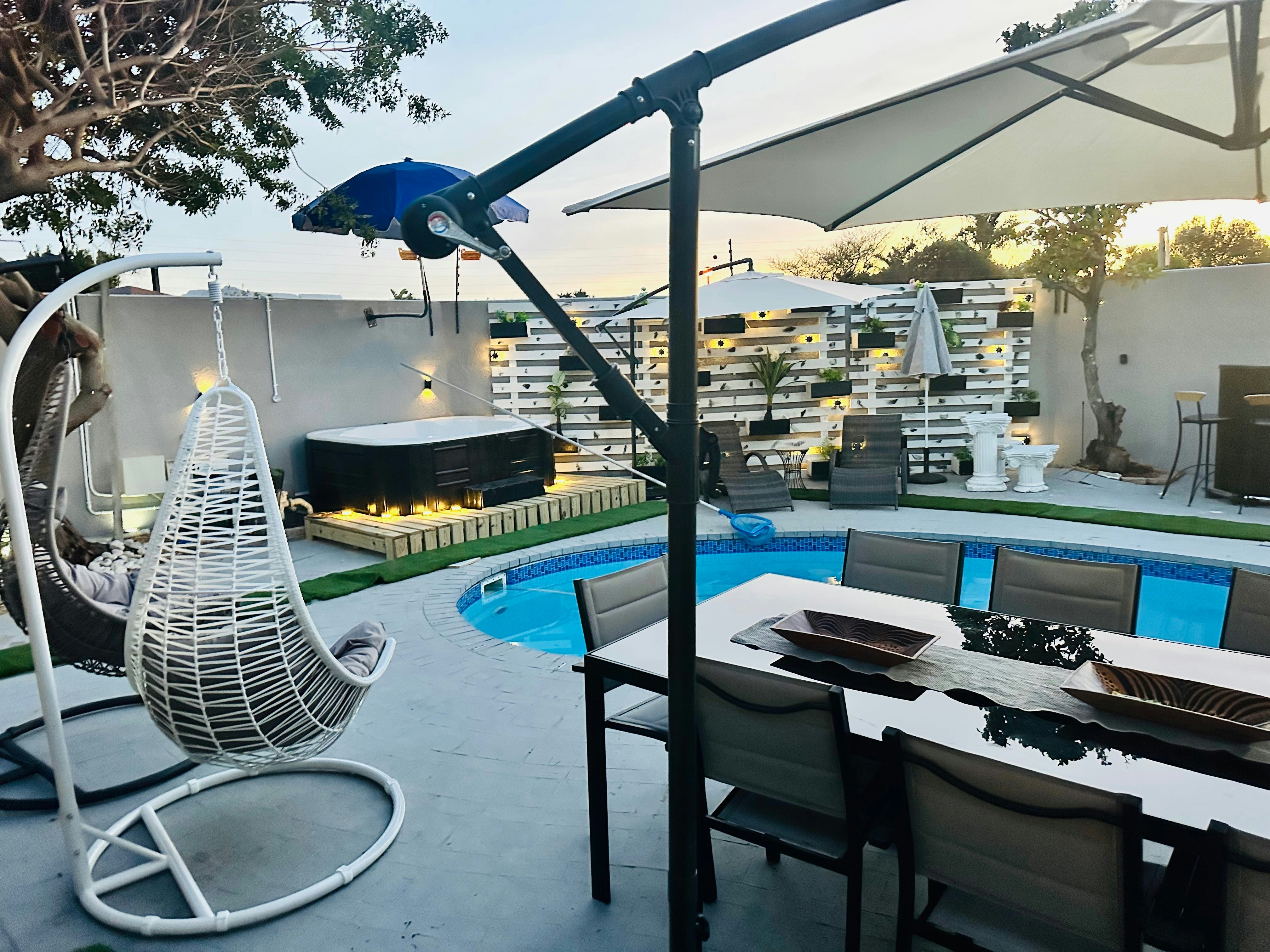 Caline VIP Mews | LekkeSlaap