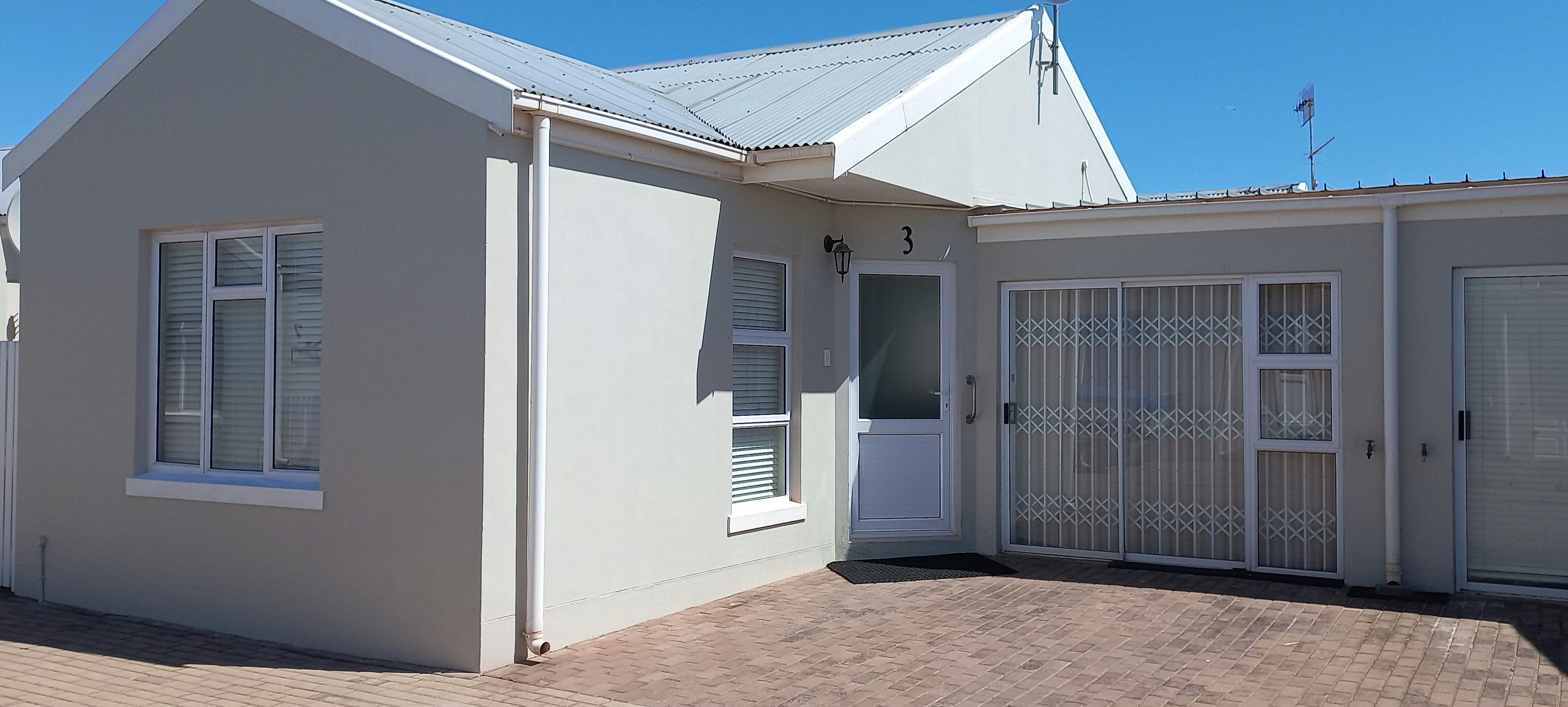 Langebaan Villa 3 | LekkeSlaap