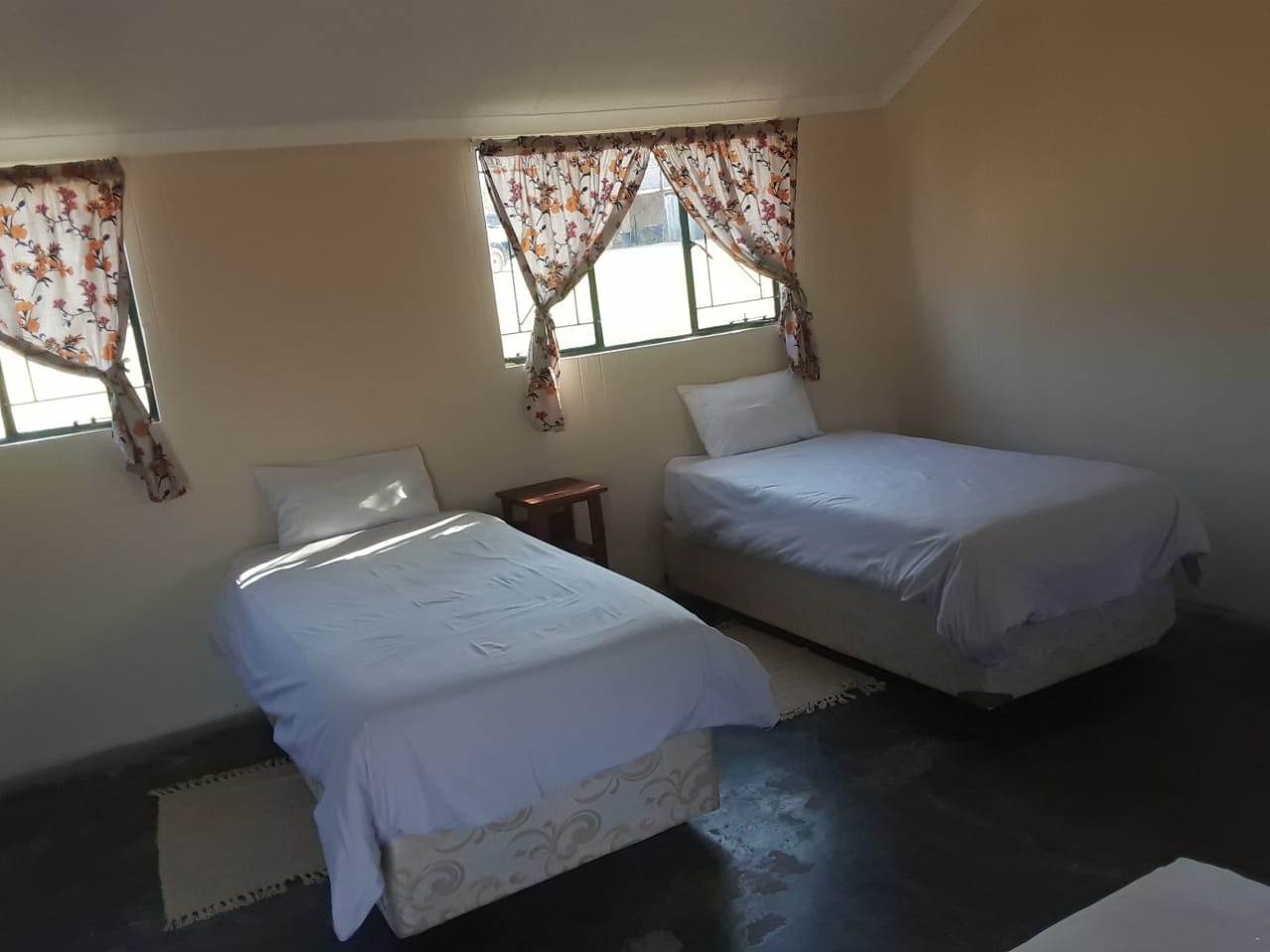 Villa Maroela Game Lodge | LekkeSlaap