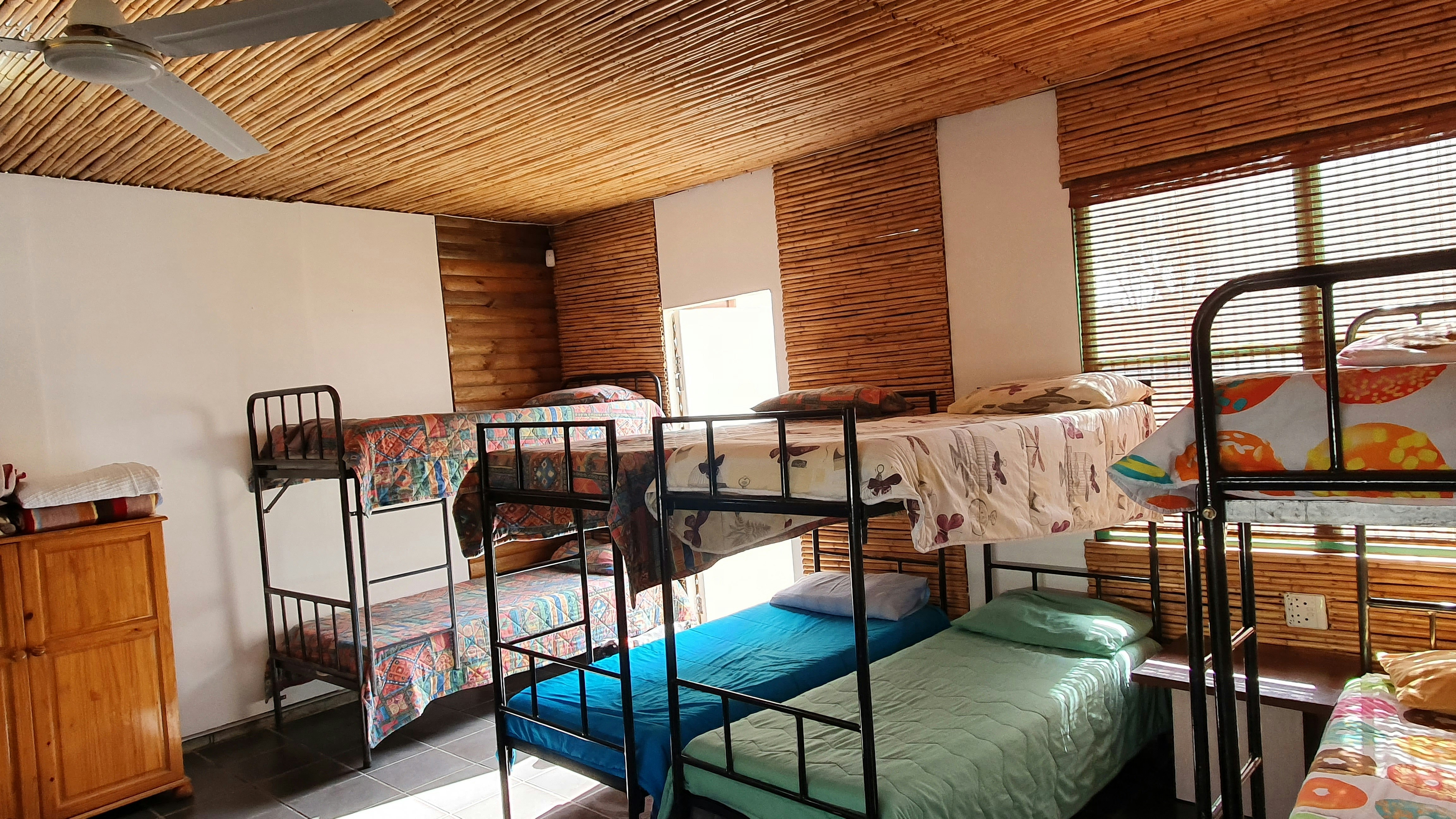 Hopefield Garden Lodge | LekkeSlaap