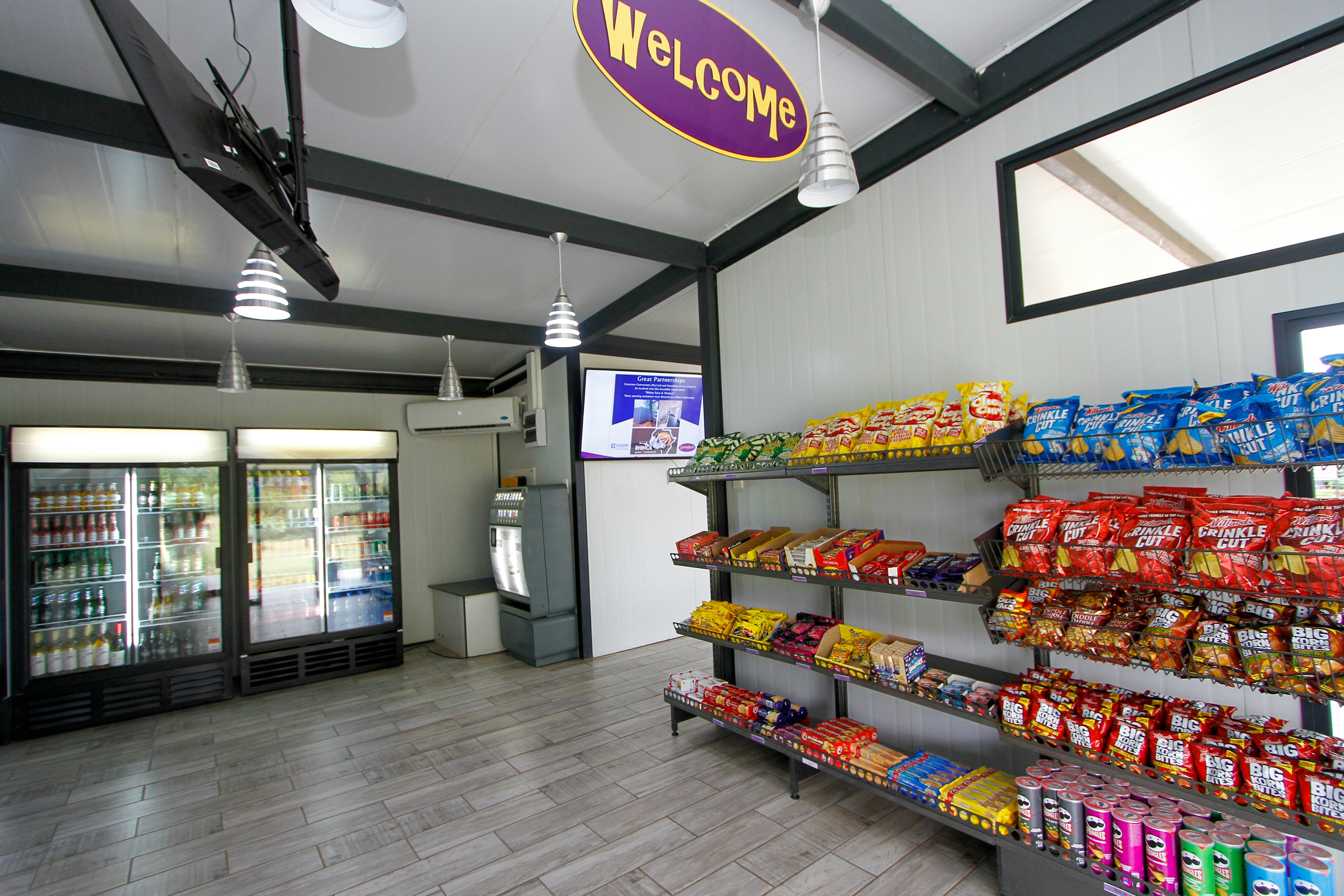 Accommodation near Botlokwa Hospital | LekkeSlaap