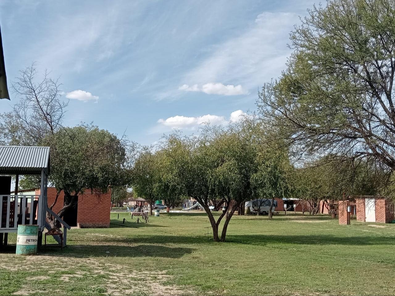 Klipspruit River Resort | LekkeSlaap