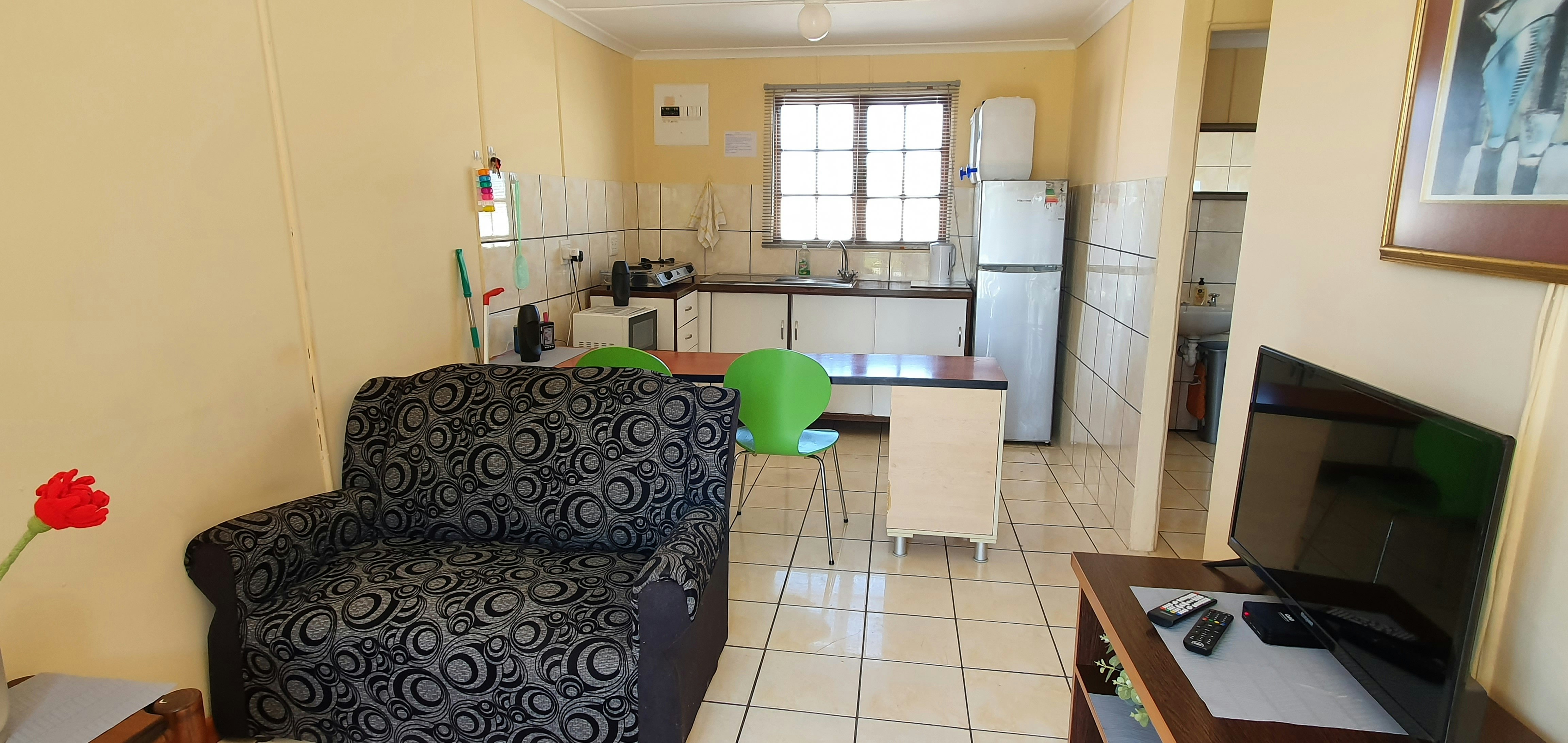 Hopefield Garden Lodge | LekkeSlaap