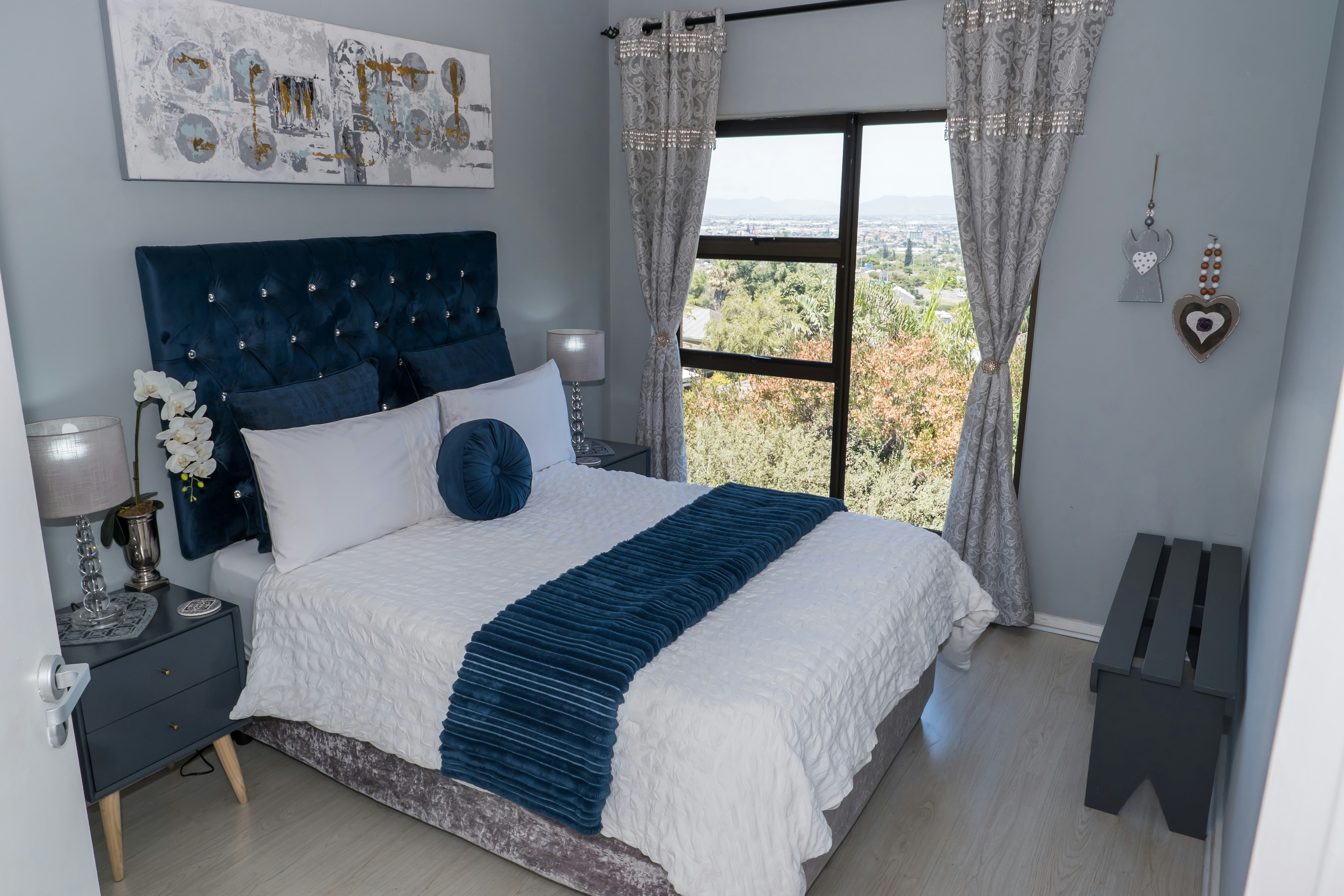 Parow Accommodation - LekkeSlaap