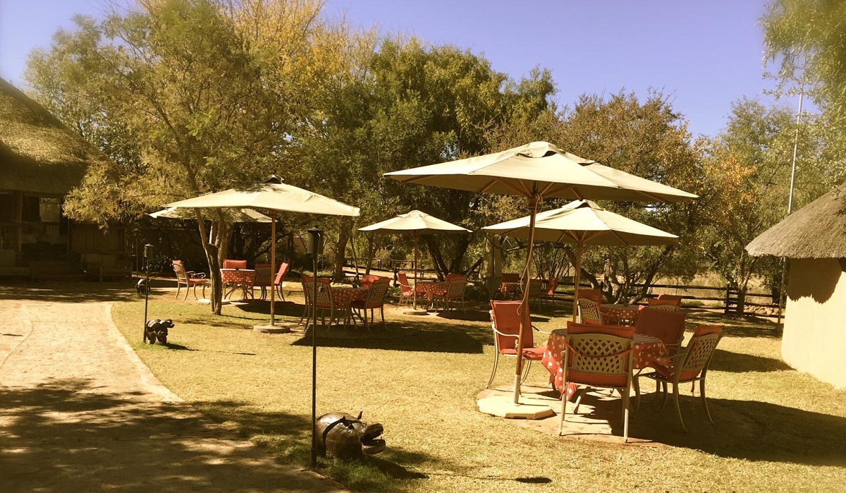 Ukutula Lodge and Game Reserve | LekkeSlaap