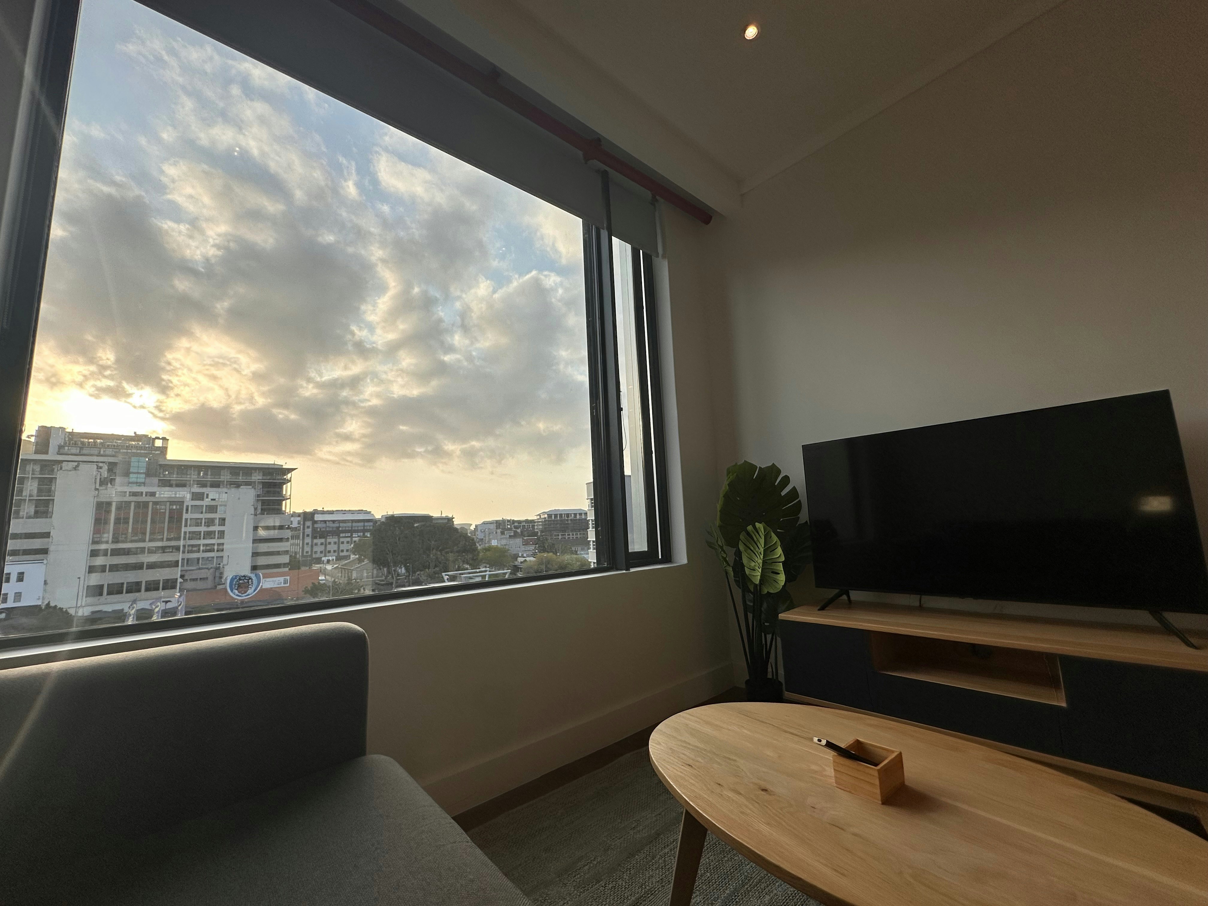 Studio 518 The Barracks | LekkeSlaap