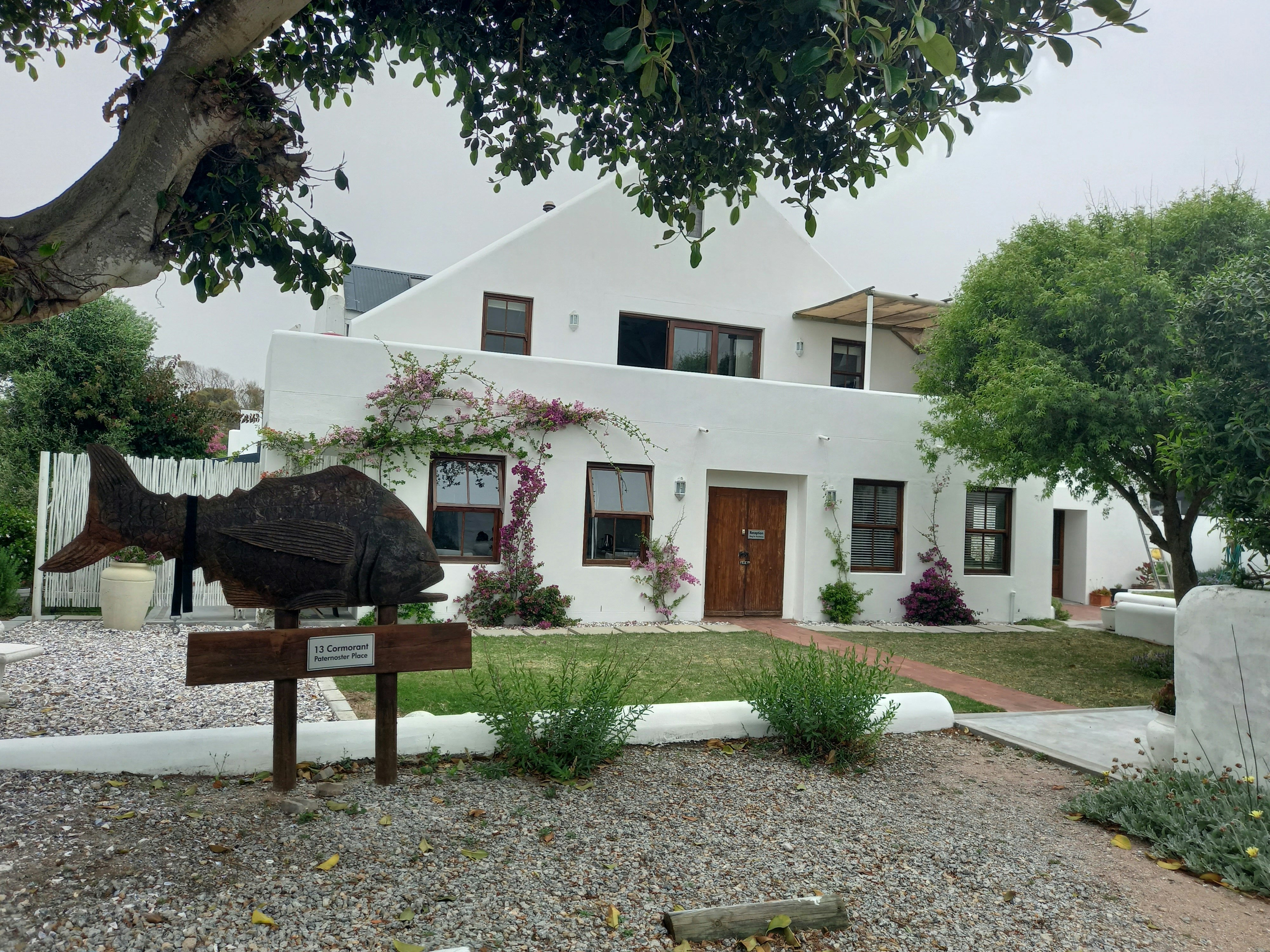 Paternoster Place | Tariewe