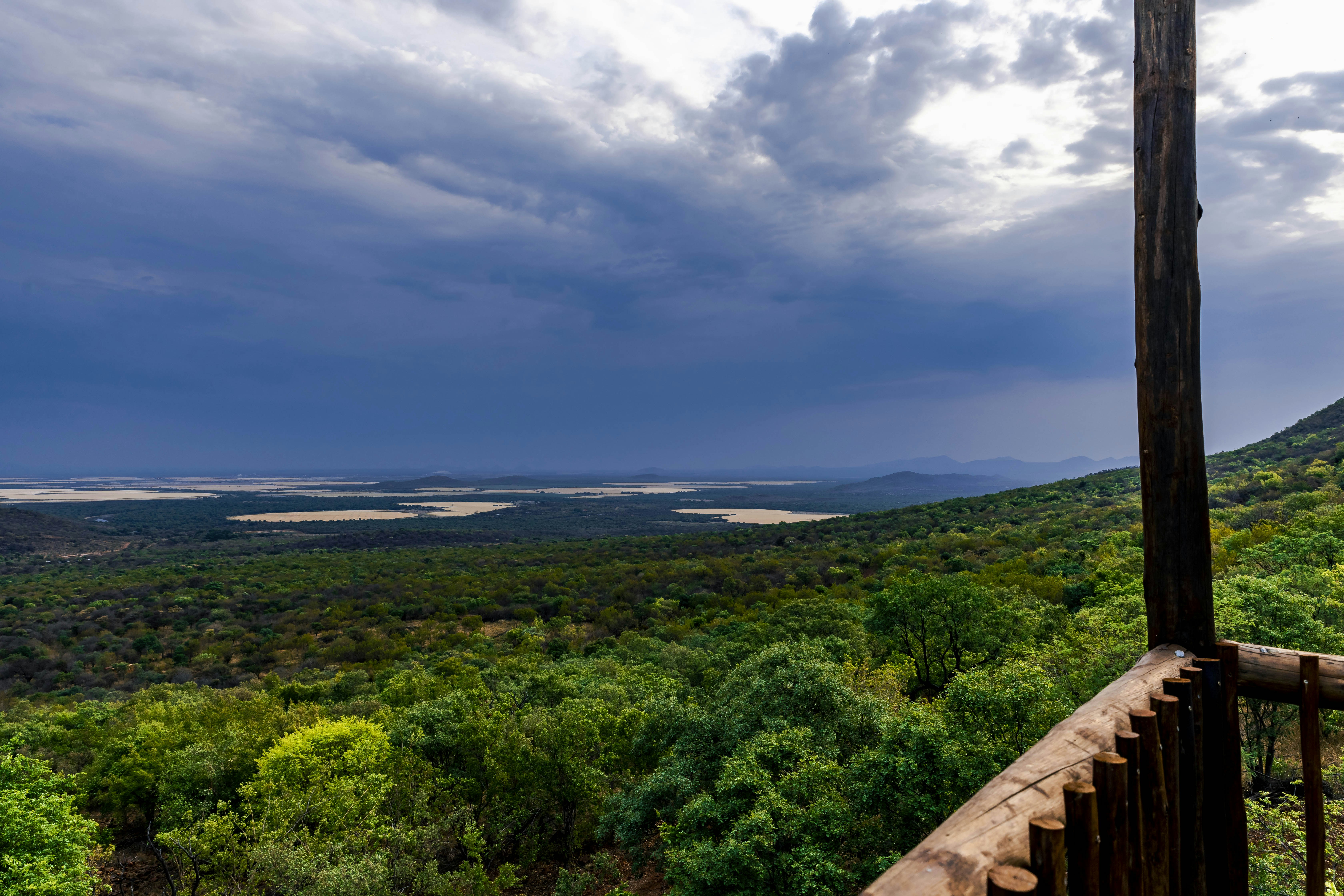 The Log Cabin @ Thaba e Ntle | LekkeSlaap
