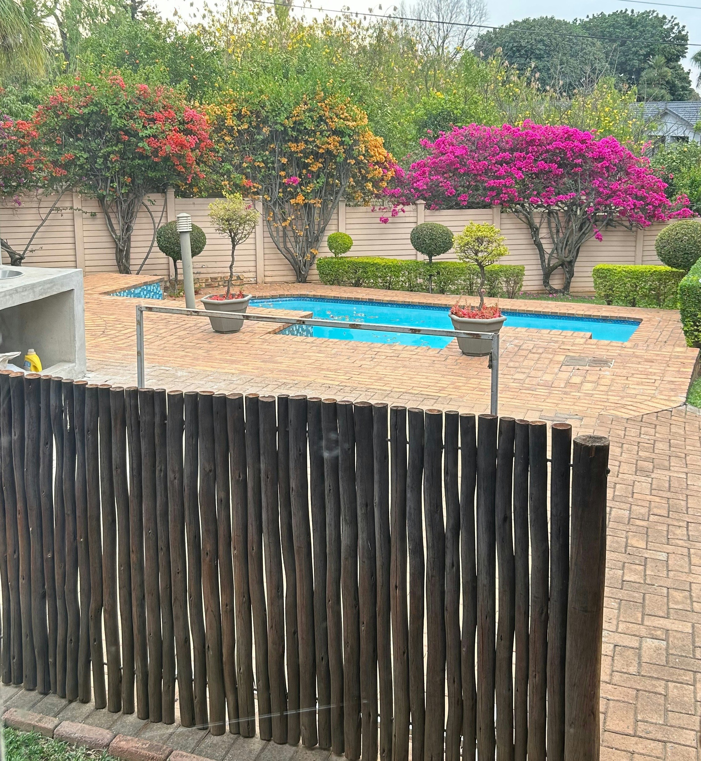 Ibis B&B Rustenburg | LekkeSlaap