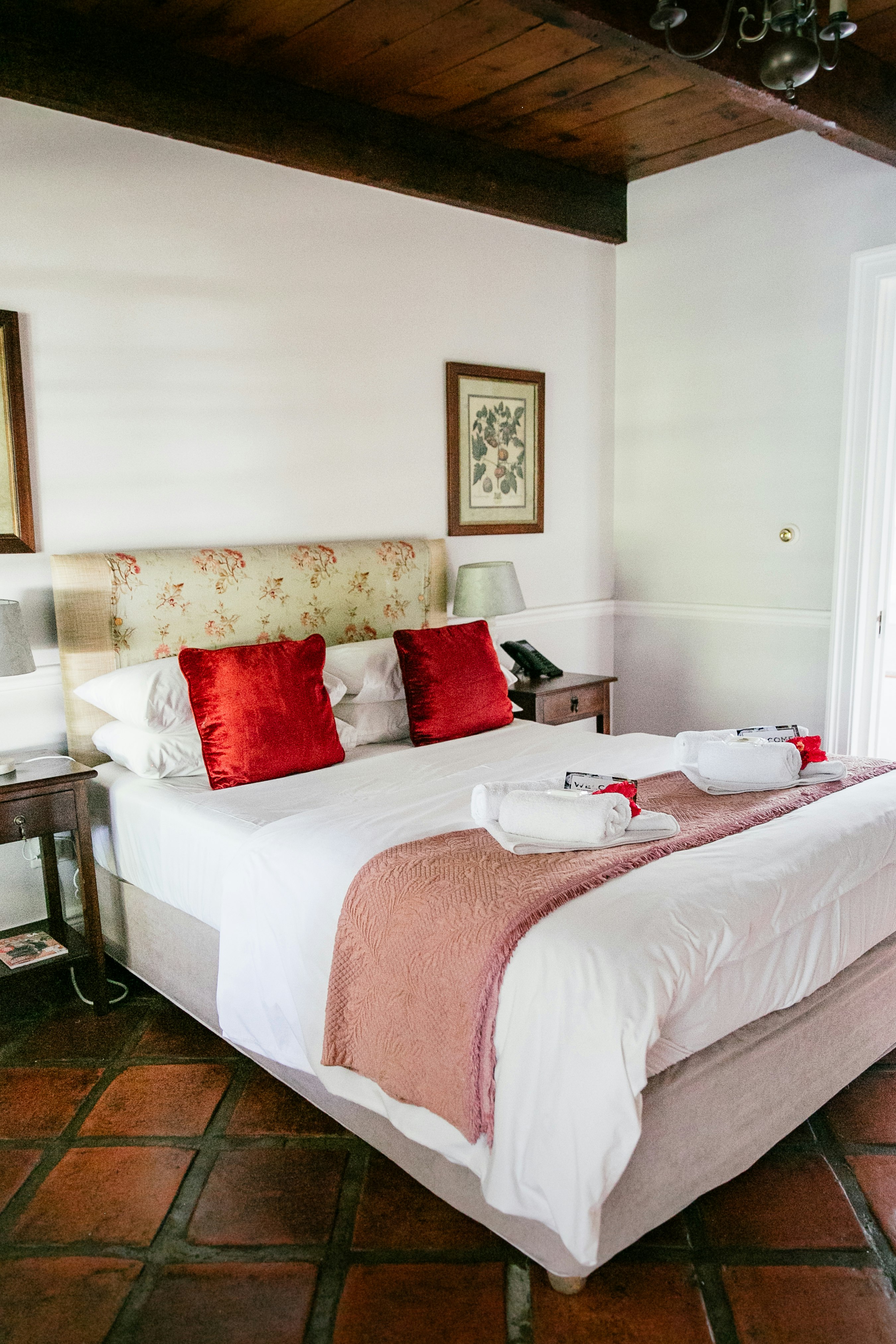 Knorhoek Guest House and Wines | Rooms