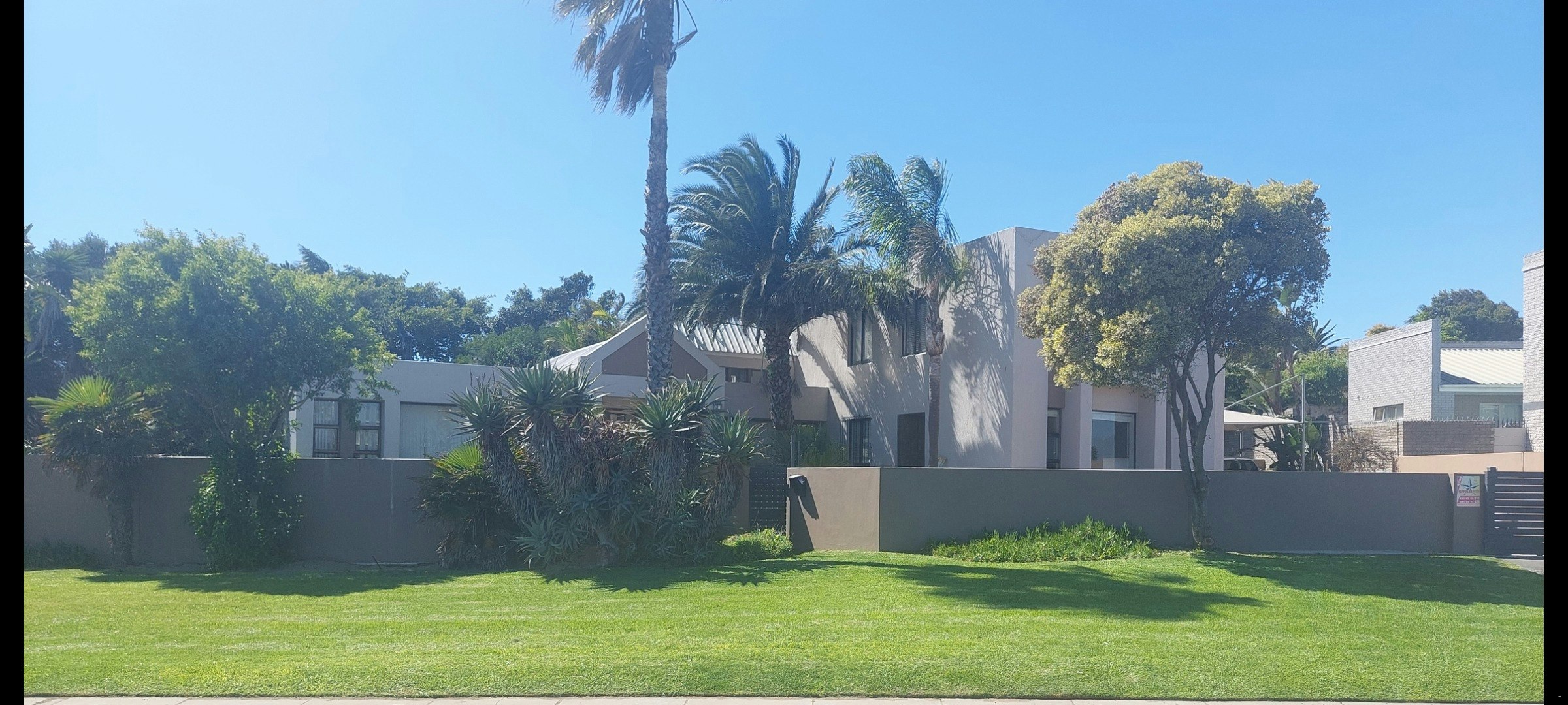 Pentz View | LekkeSlaap