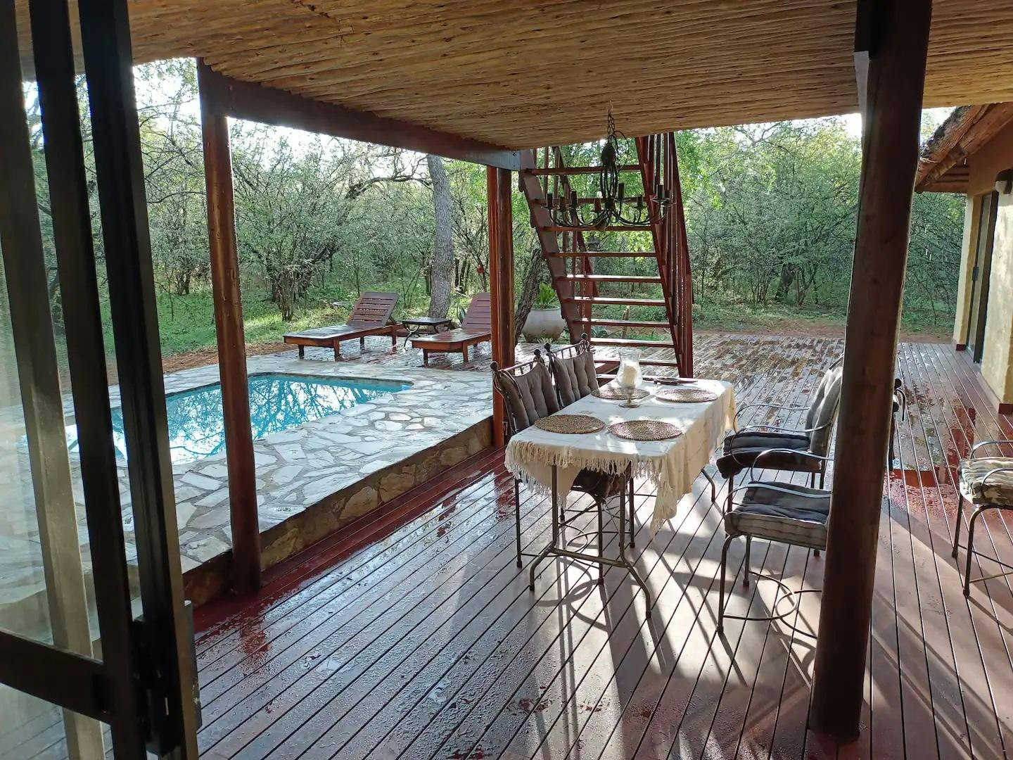 Hoedspruit Bush Cottage | LekkeSlaap