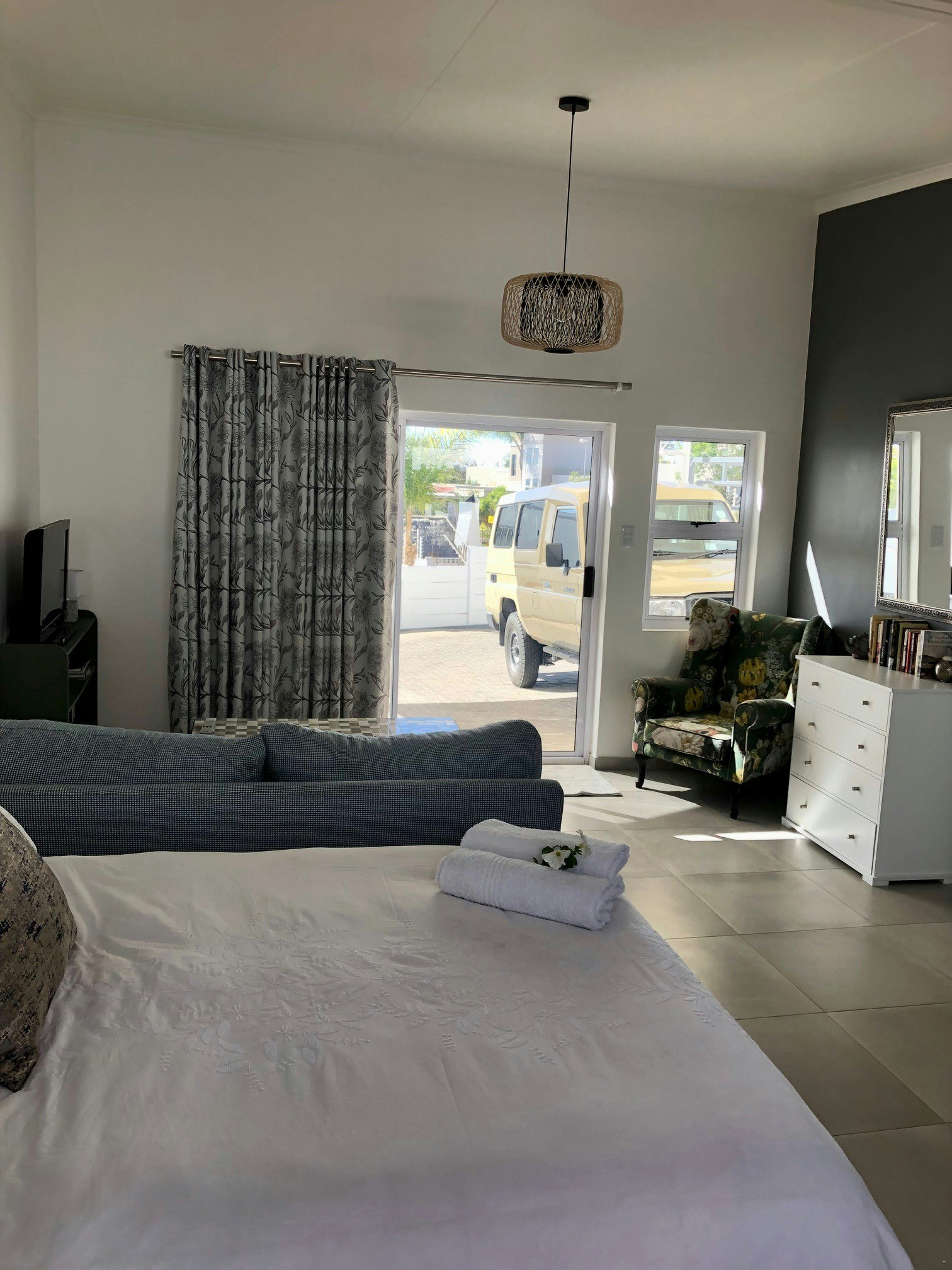 Namibia Accommodation - LekkeSlaap