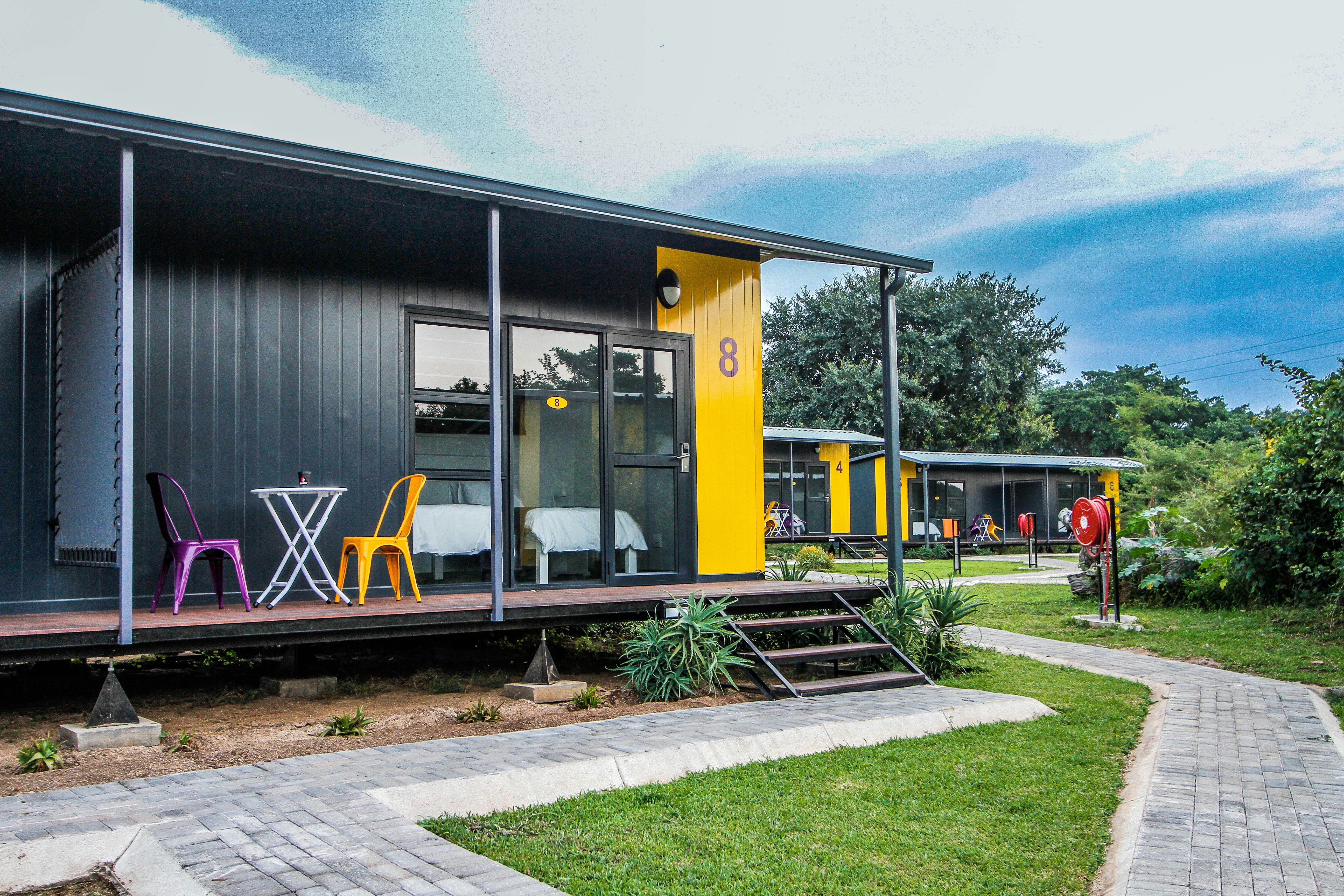 SleepOver Phabeni | LekkeSlaap