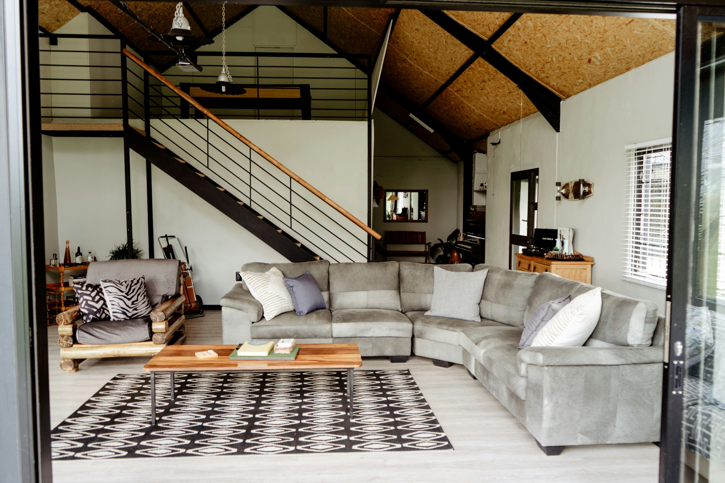 Matatiele Accommodation - LekkeSlaap