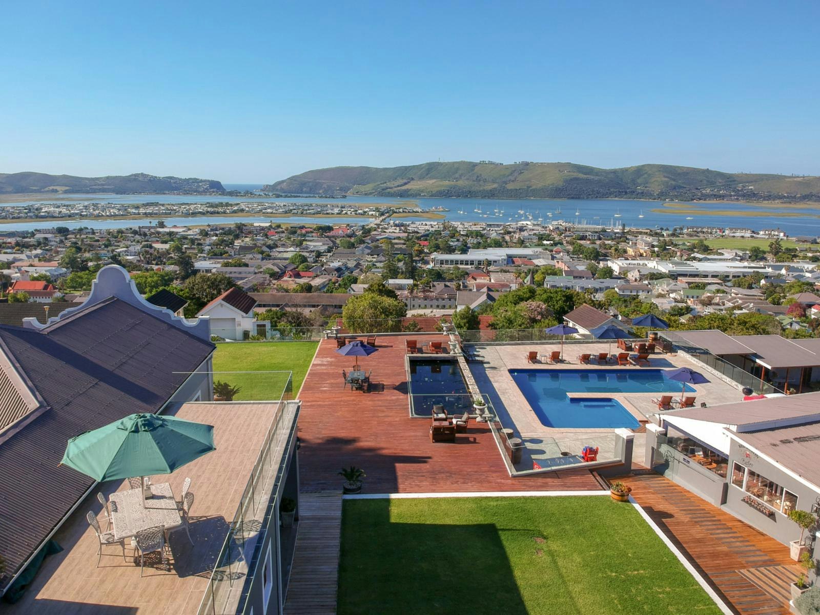 Issaquena Heights Boutique Hotel | TravelGround