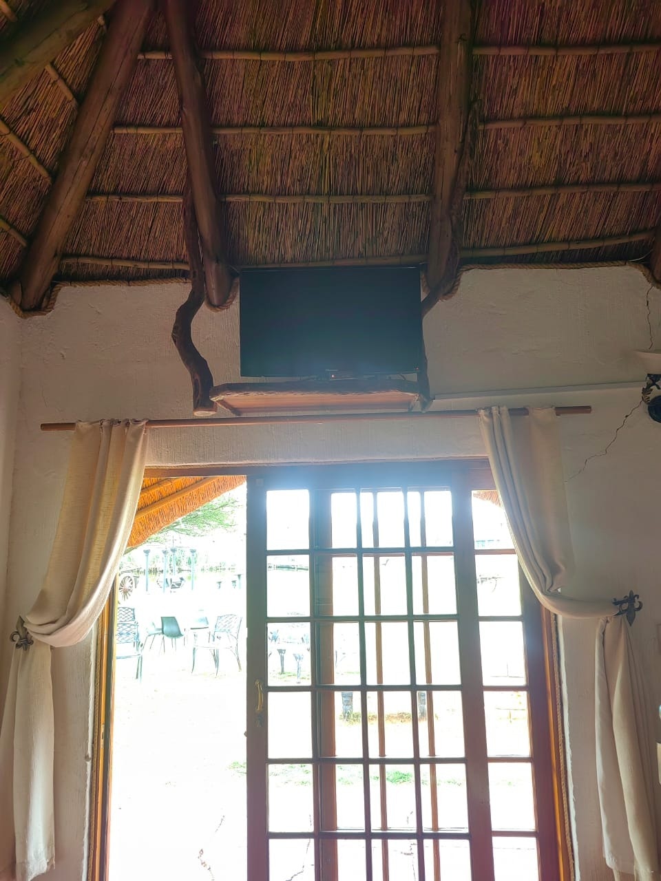 Kandirri Game Lodge | LekkeSlaap