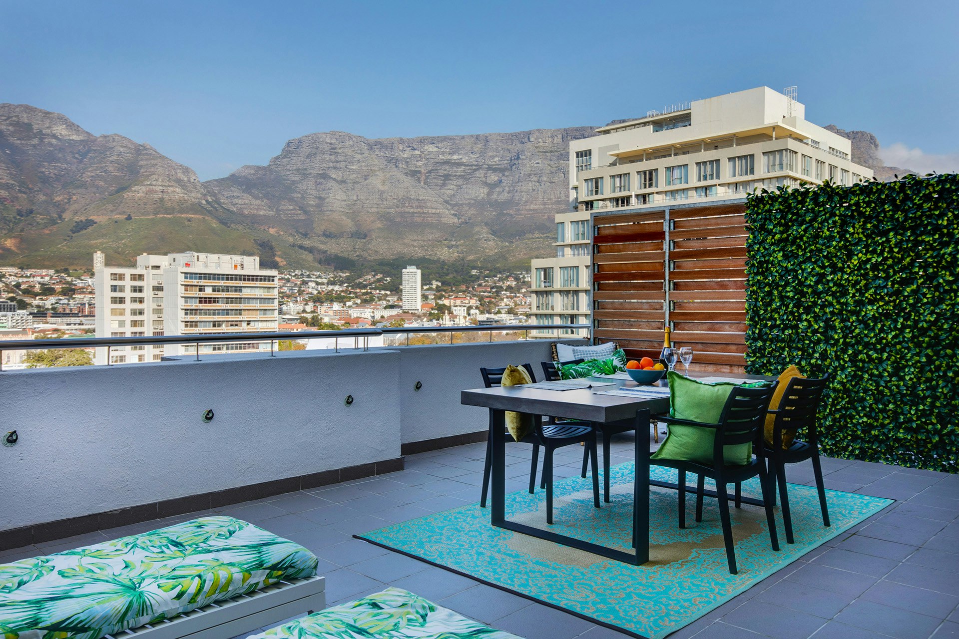 Table Mountain Apartment 1108 | TravelGround