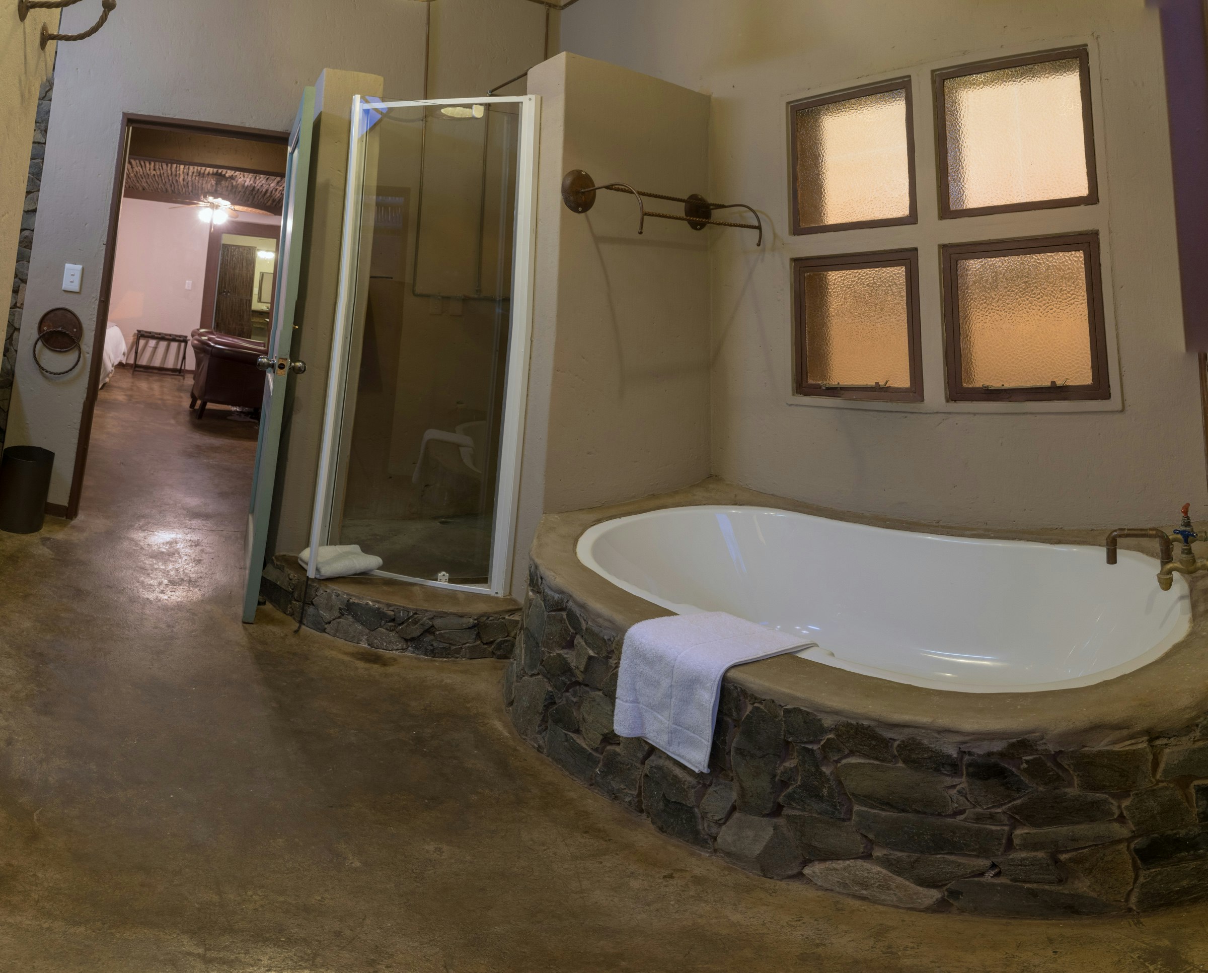 Emoya Estate Basotho Lodge | Rooms