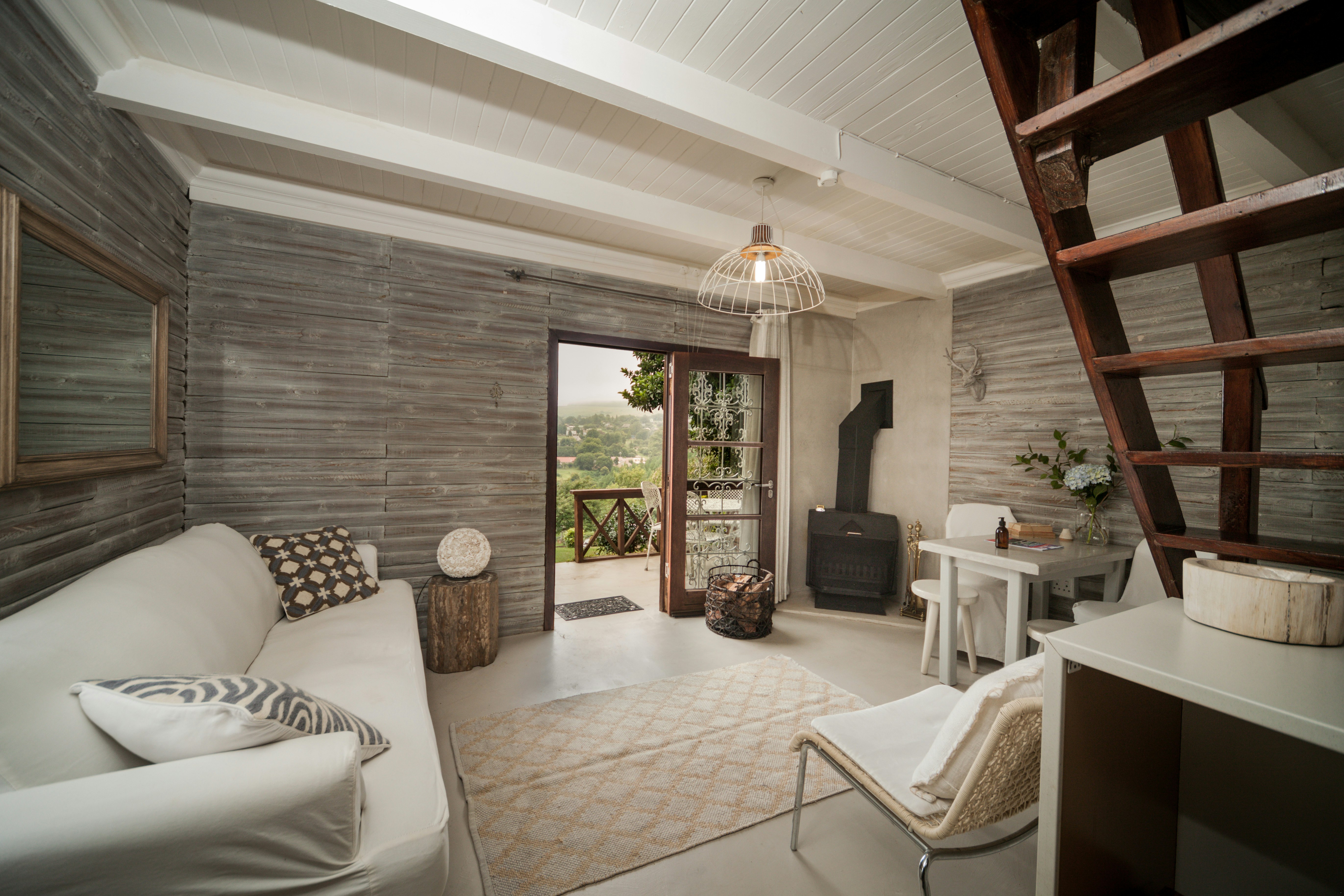 Viewpoint Estate | LekkeSlaap