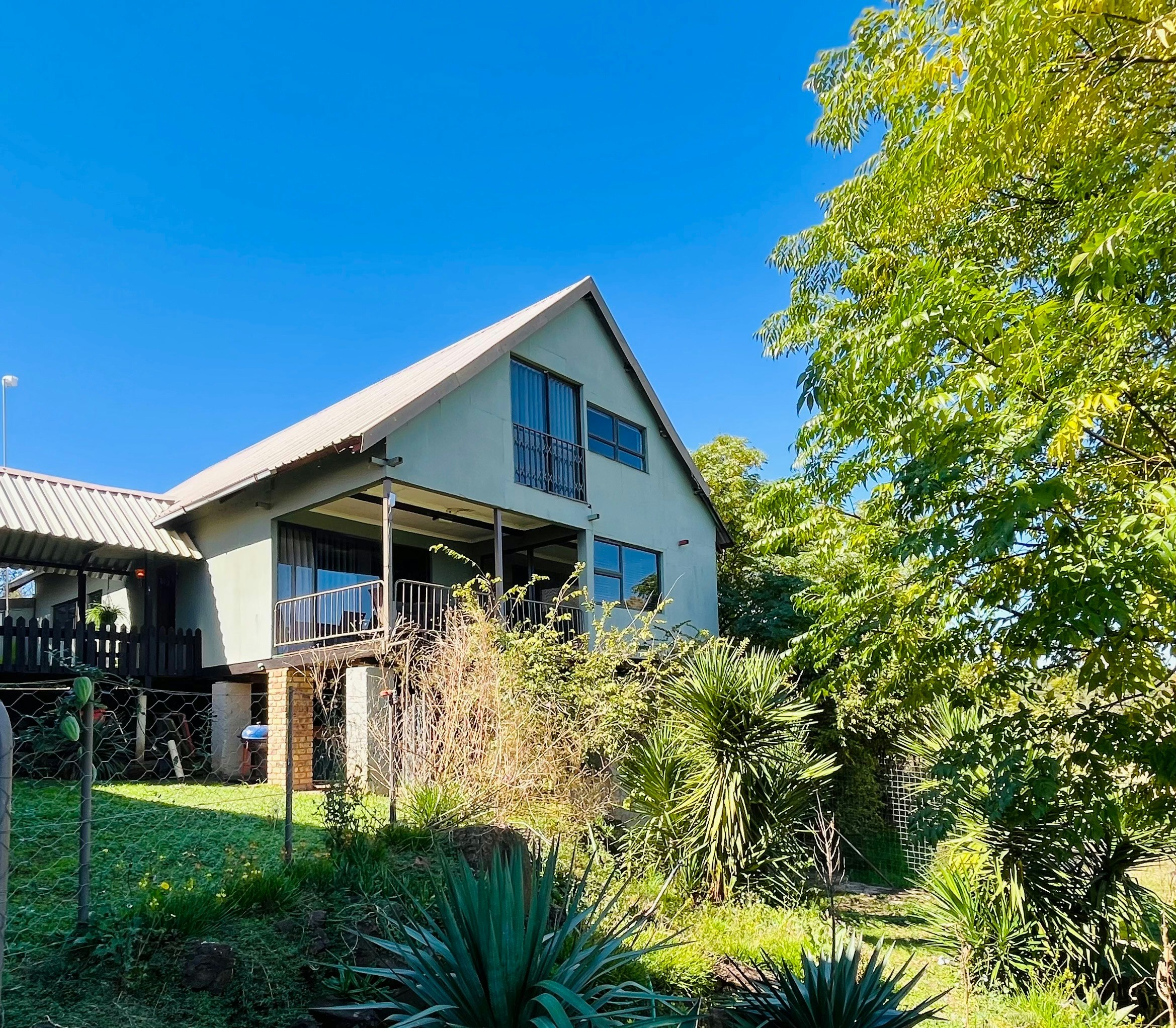 Zeekoe Lodge River View House | LekkeSlaap