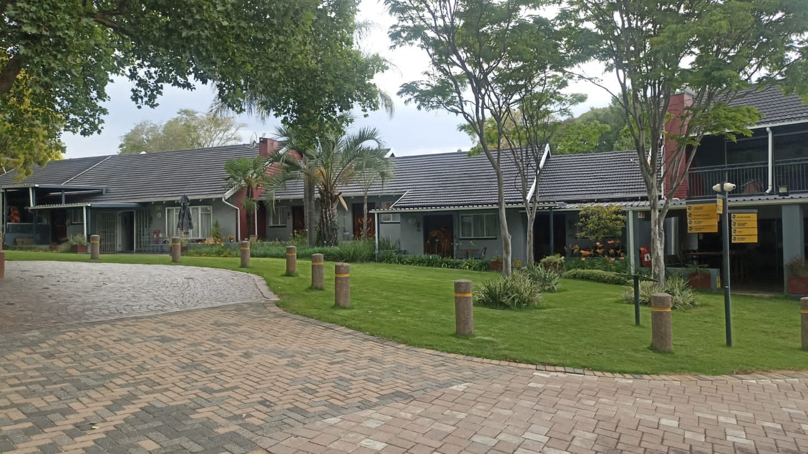 Kudu House | LekkeSlaap