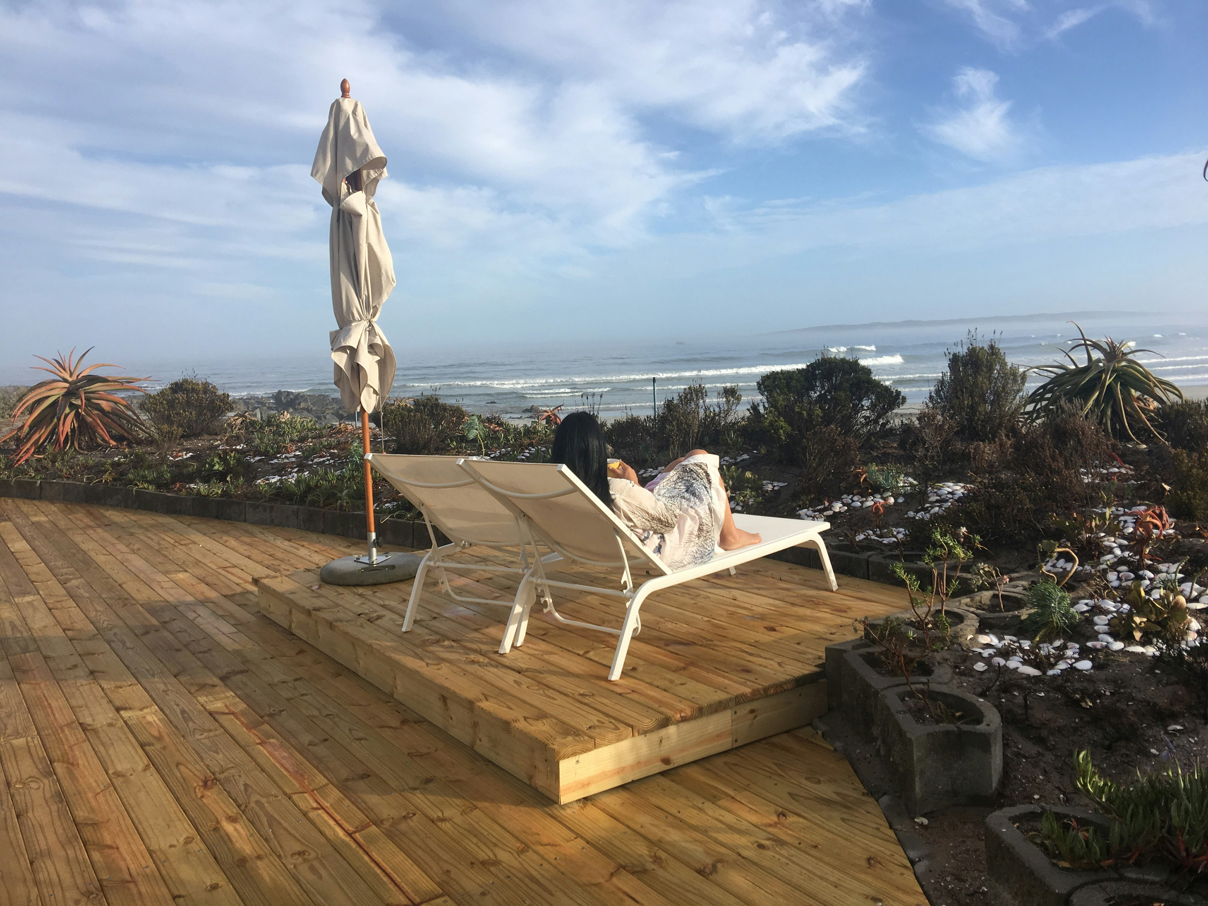 Zula Beach House and Cottage | LekkeSlaap