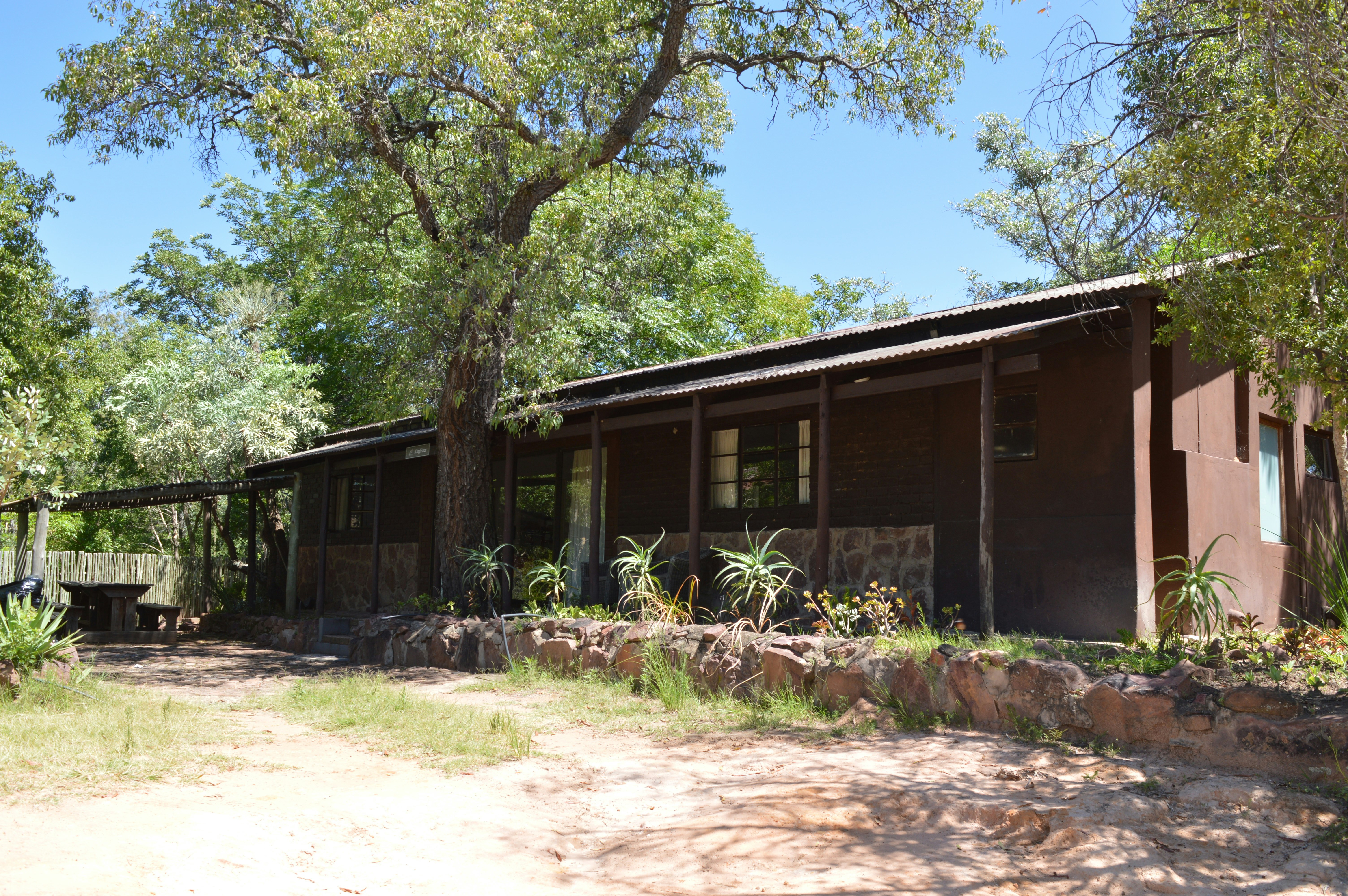 Lethabo Lodge | LekkeSlaap