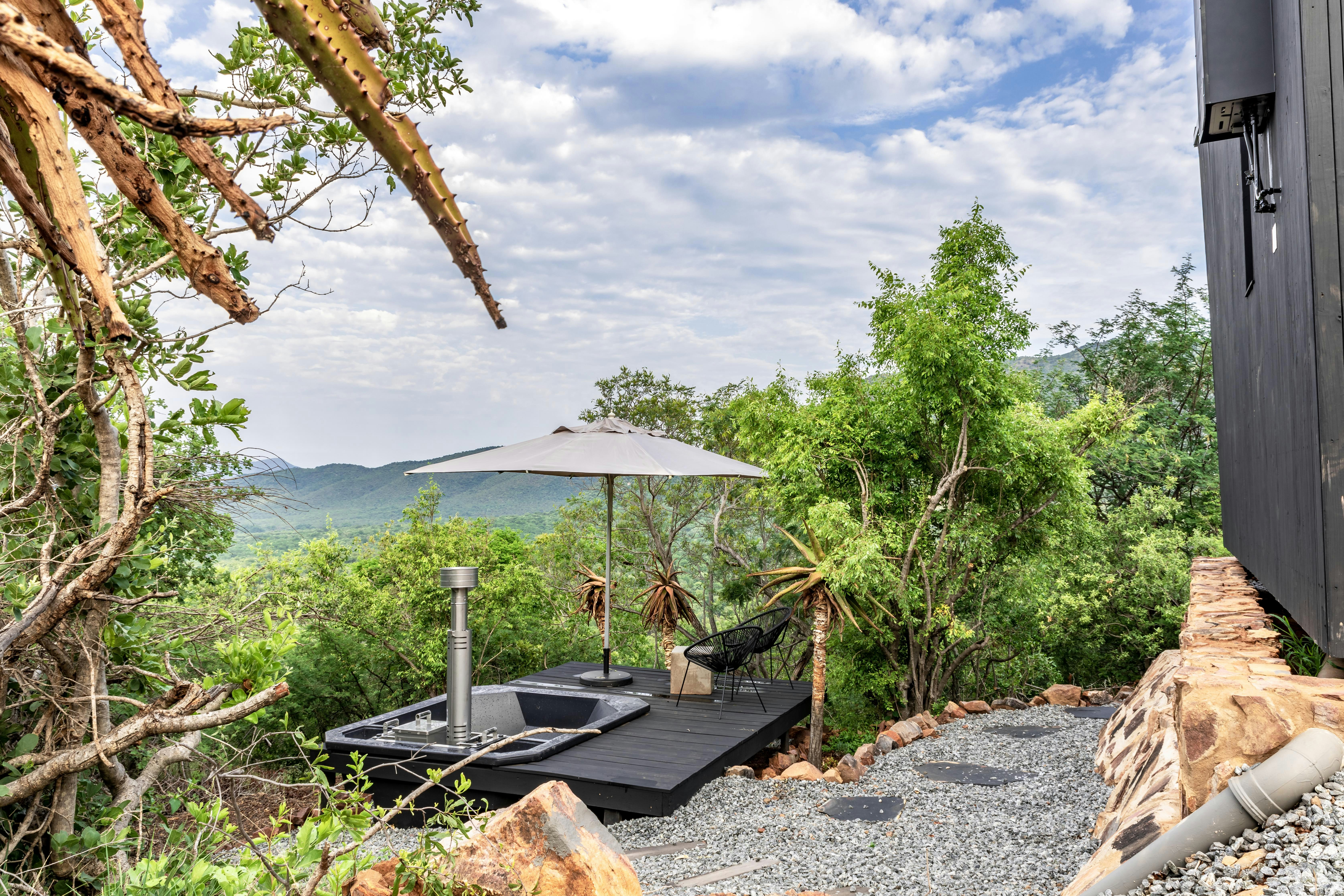 The Pods @ Thaba eNtle | LekkeSlaap