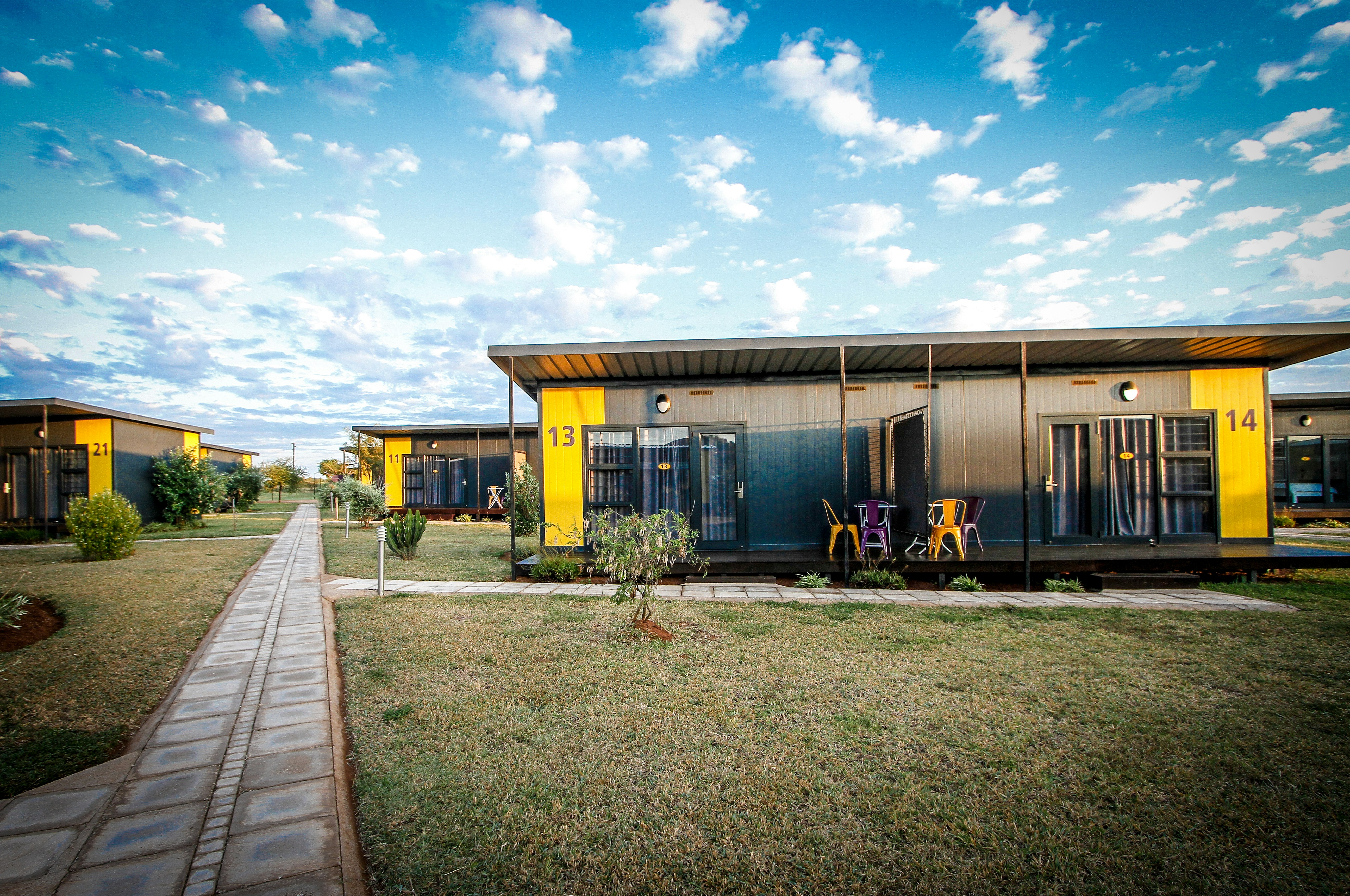 Accommodation near Botlokwa Hospital | LekkeSlaap