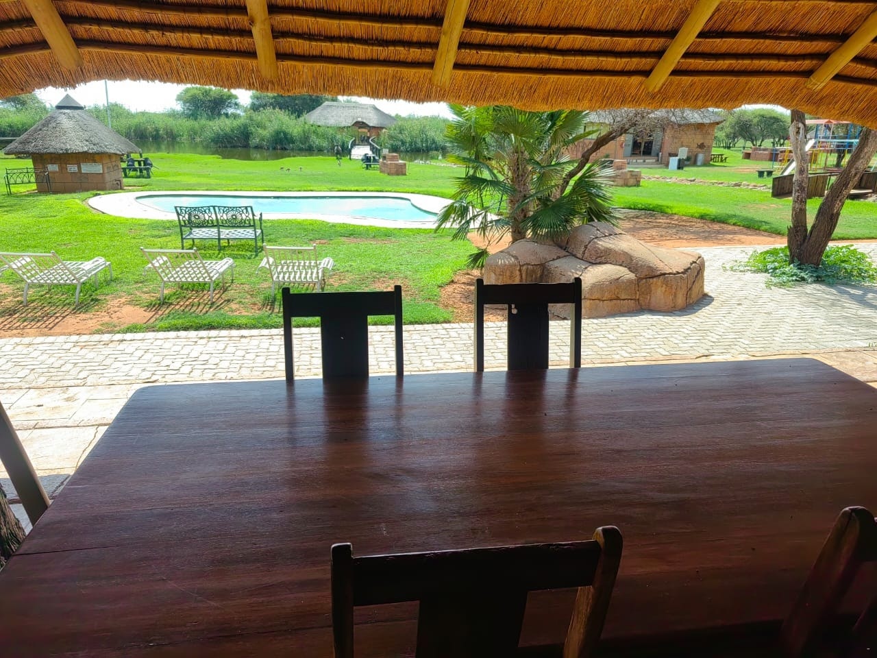 Kandirri Game Lodge | LekkeSlaap