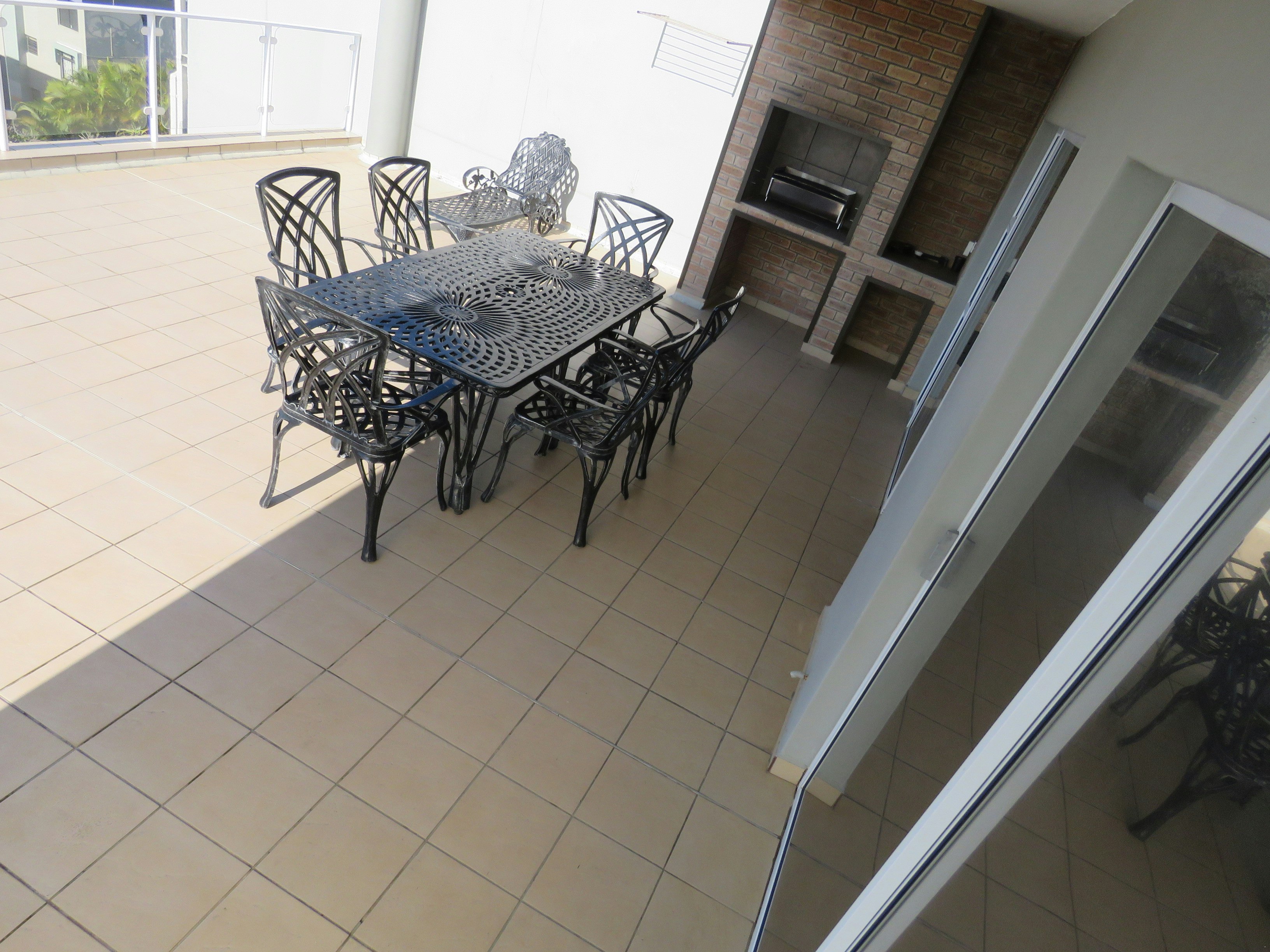 Manaba Beach Accommodation - LekkeSlaap