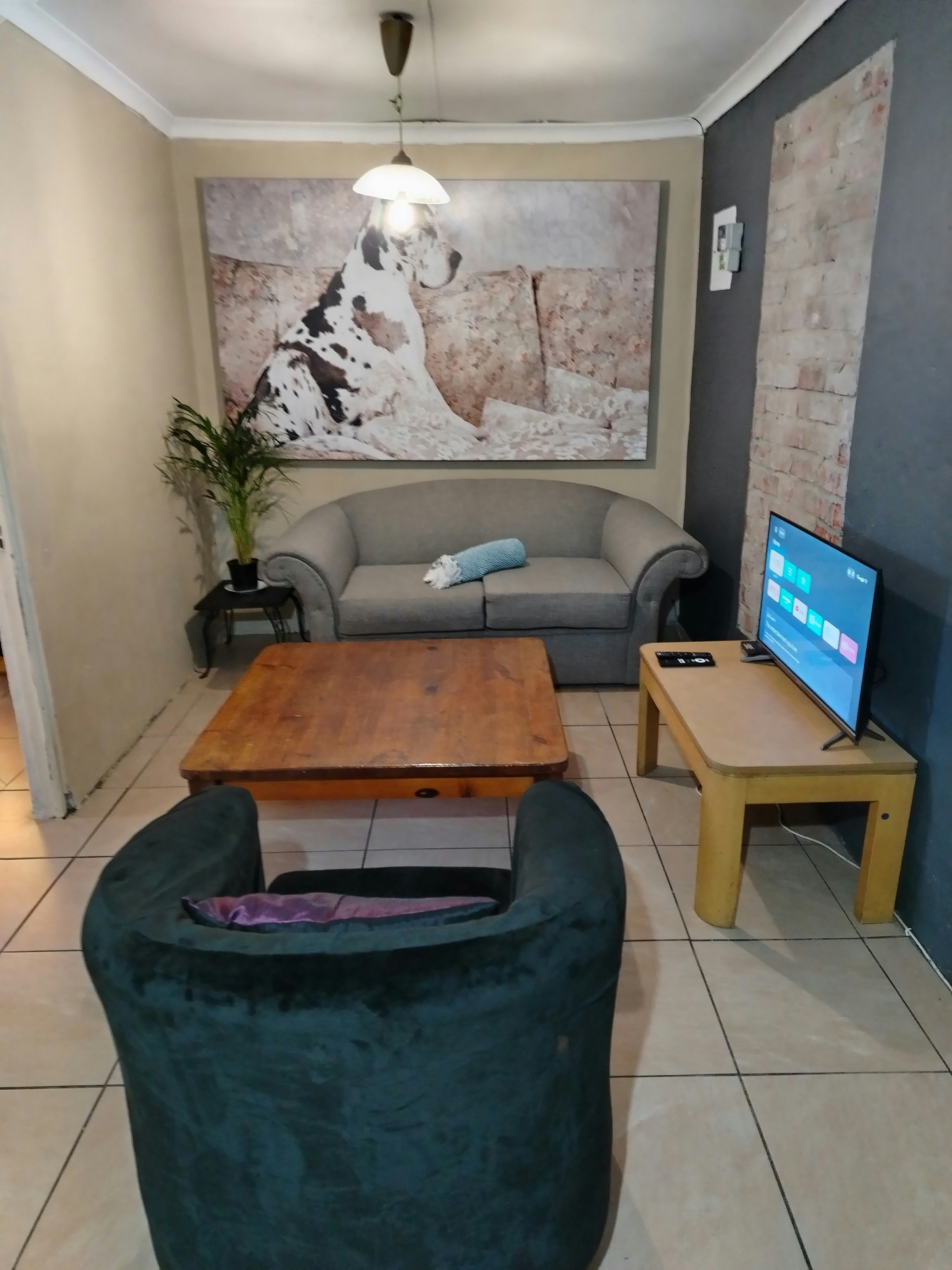 Roots Self Catering Unit 1 | LekkeSlaap