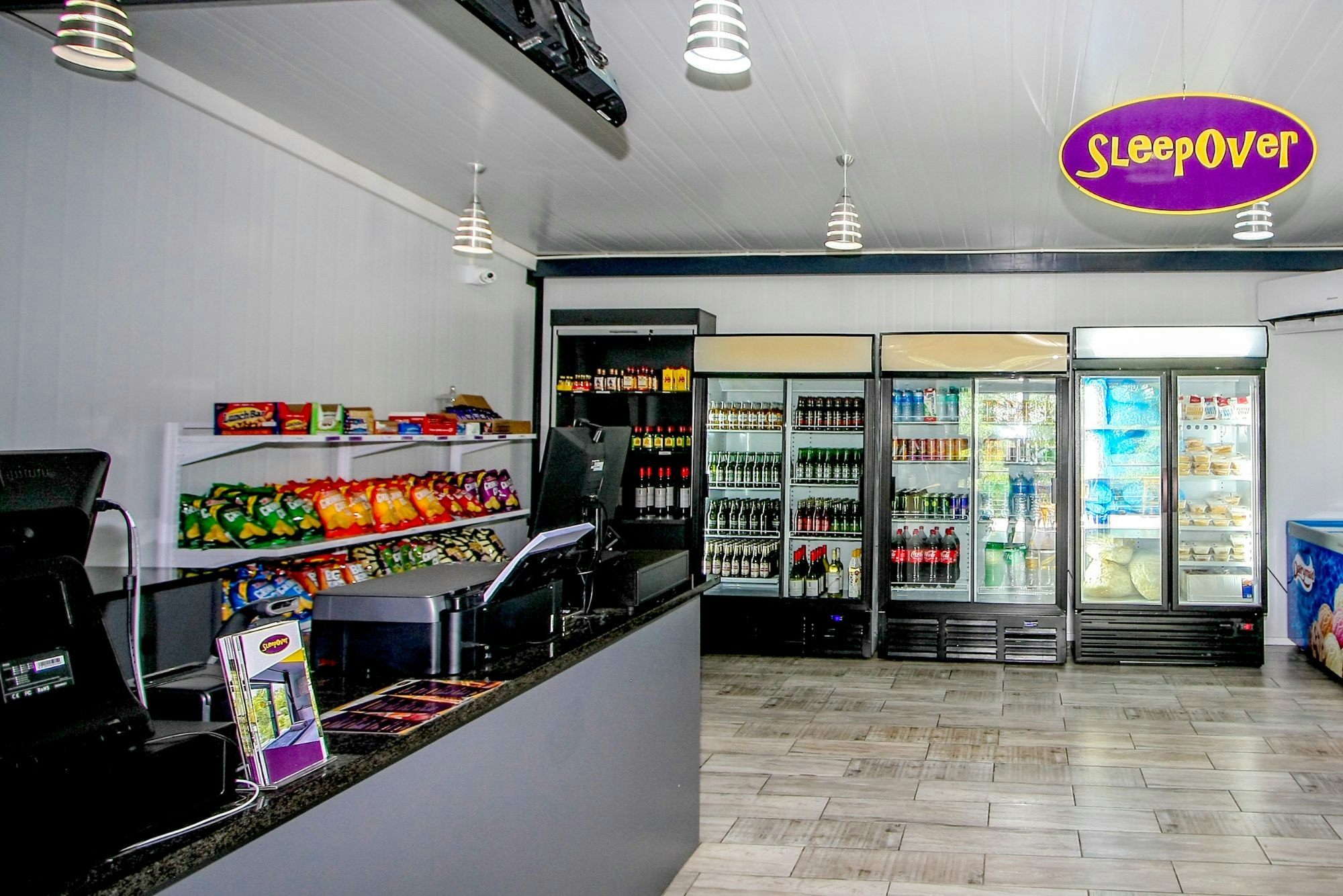 SleepOver Kruger Gate | LekkeSlaap