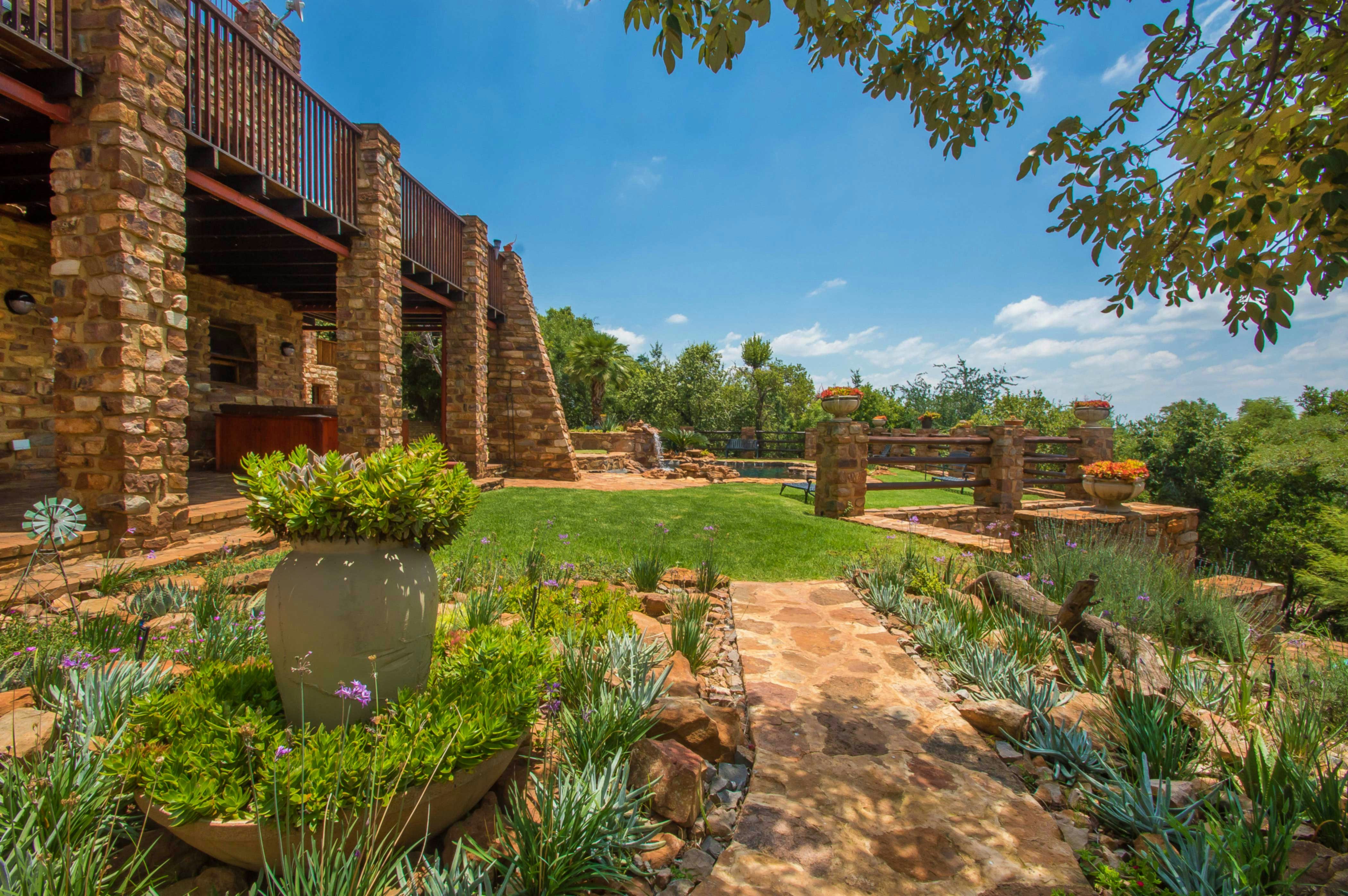 Idwala Le Ingwe Lodge | LekkeSlaap