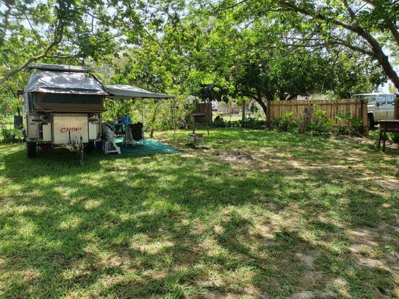 Mbumbulu Bush Camp | LekkeSlaap