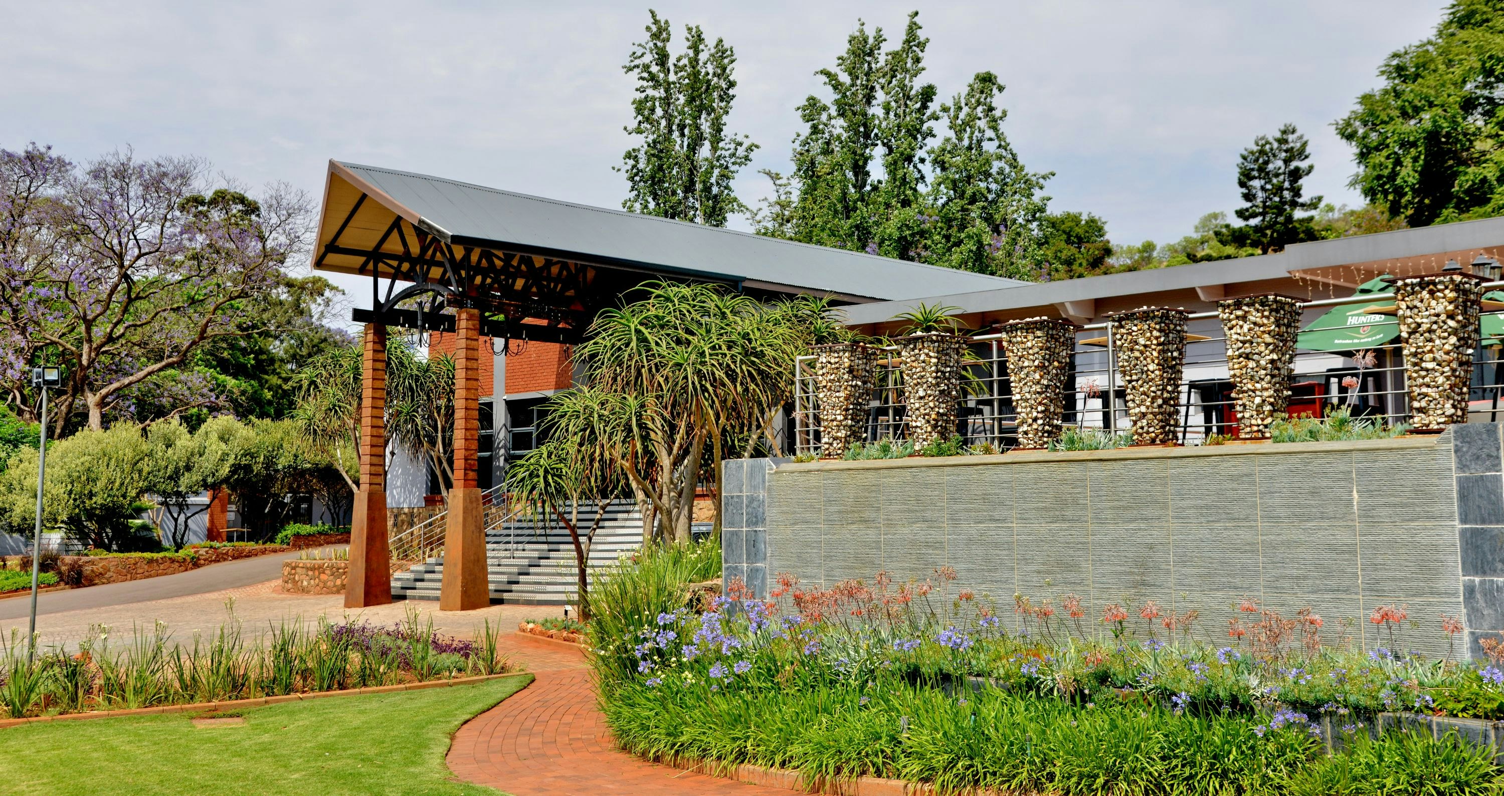 ANEW Resort Hunters Rest | LekkeSlaap