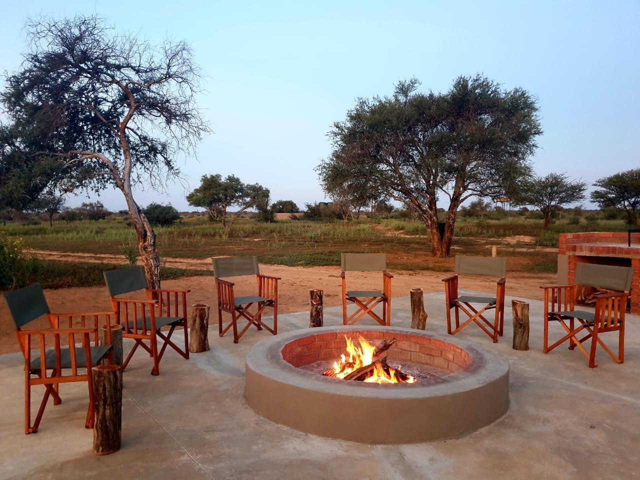 Makopong Accommodation - LekkeSlaap